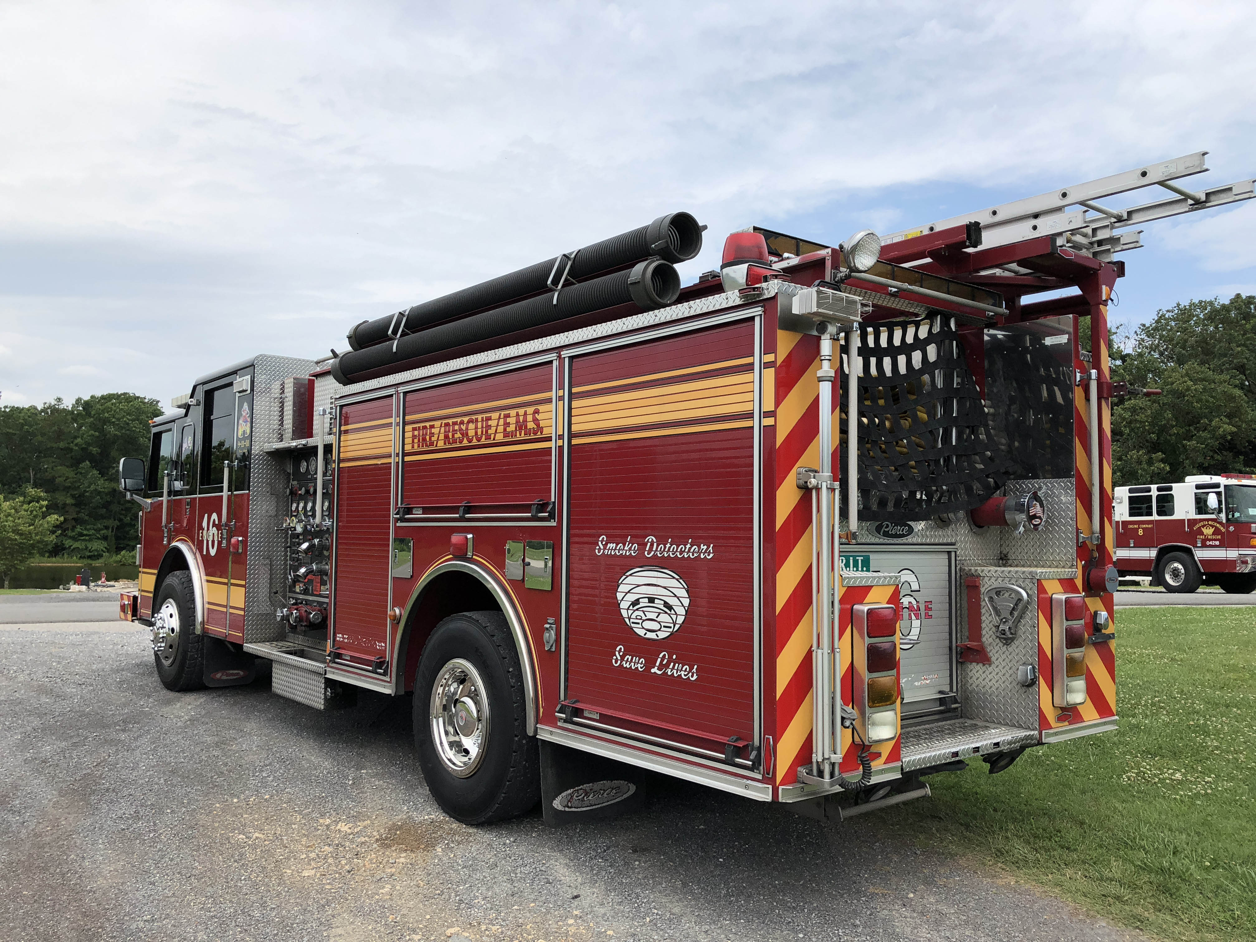 2006 Pierce Enforcer Pumper | Used Truck Details