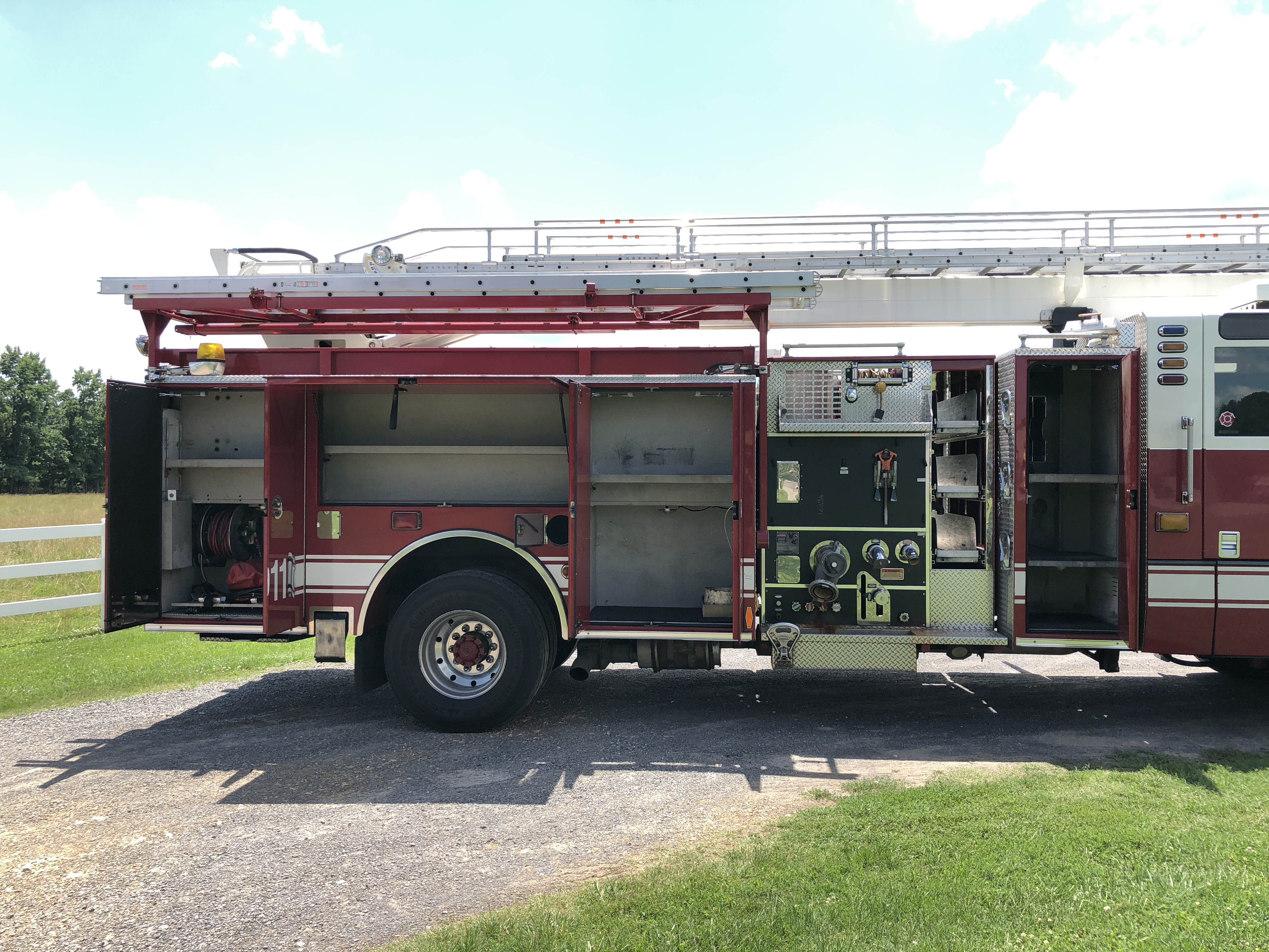 2004 Pierce 61' Skyboom | Used Truck Details