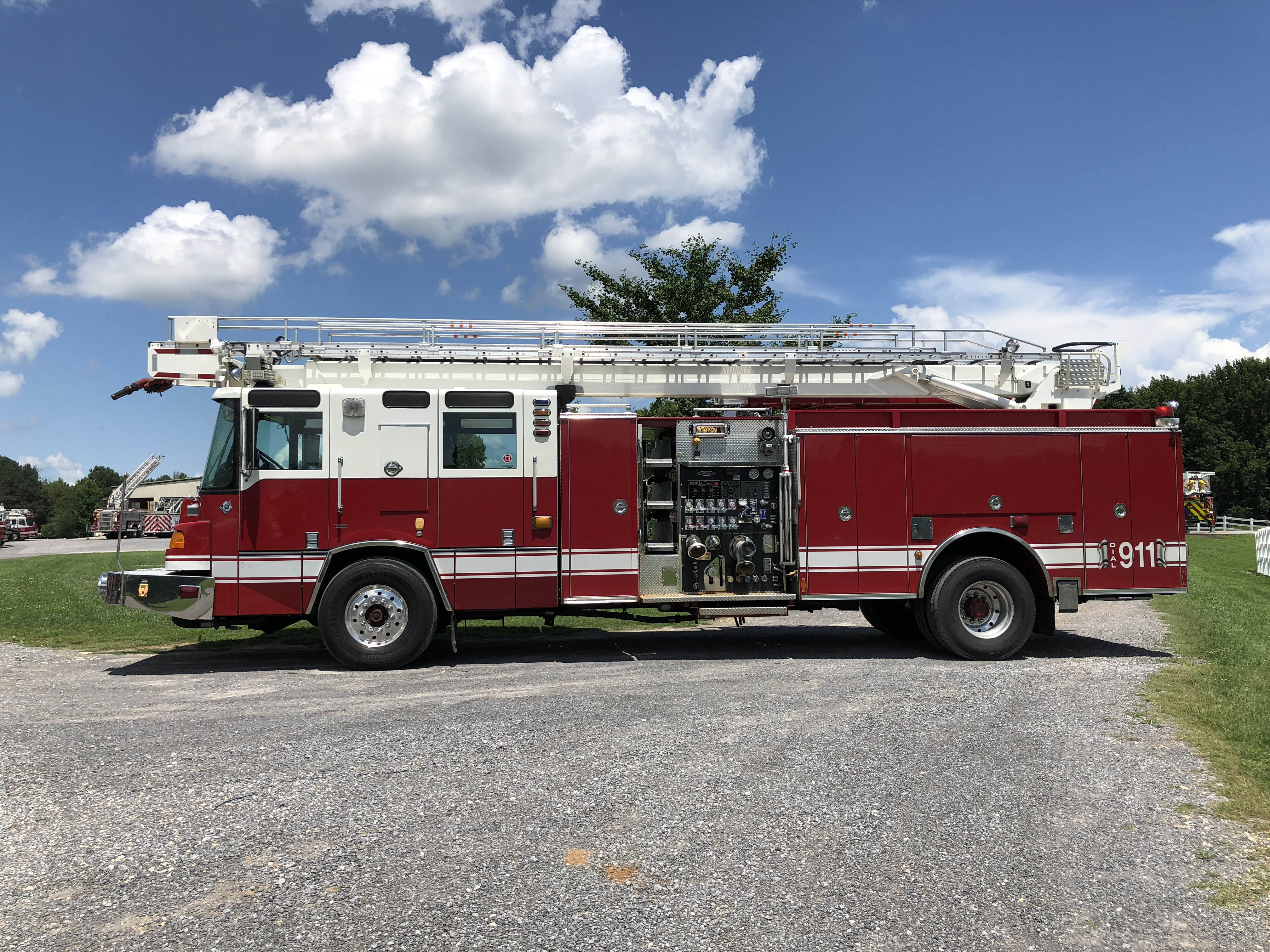 2004 Pierce 61' Skyboom | Used Truck Details