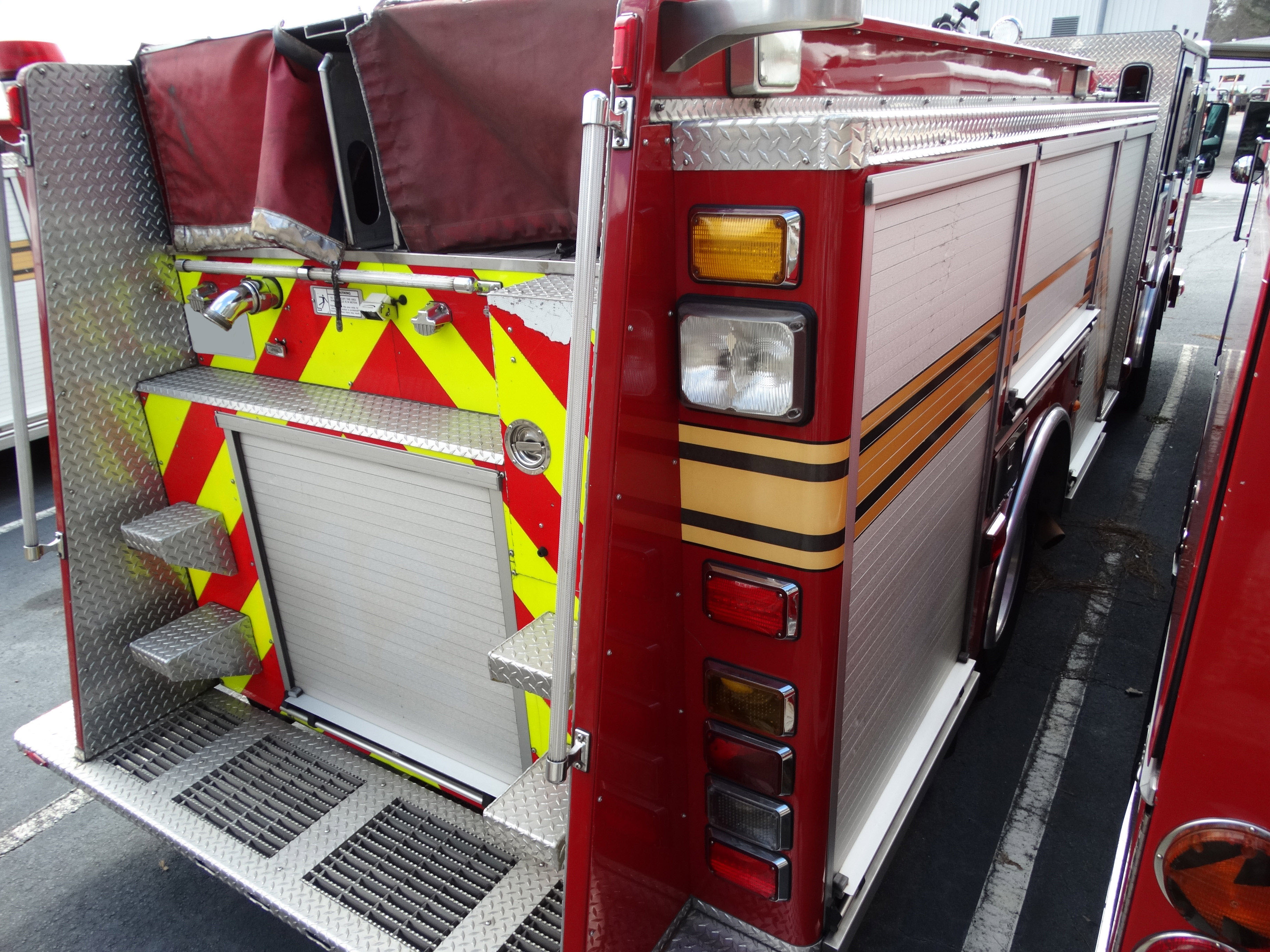 2009 KME Predator Rescue Pumper | Used Truck Details
