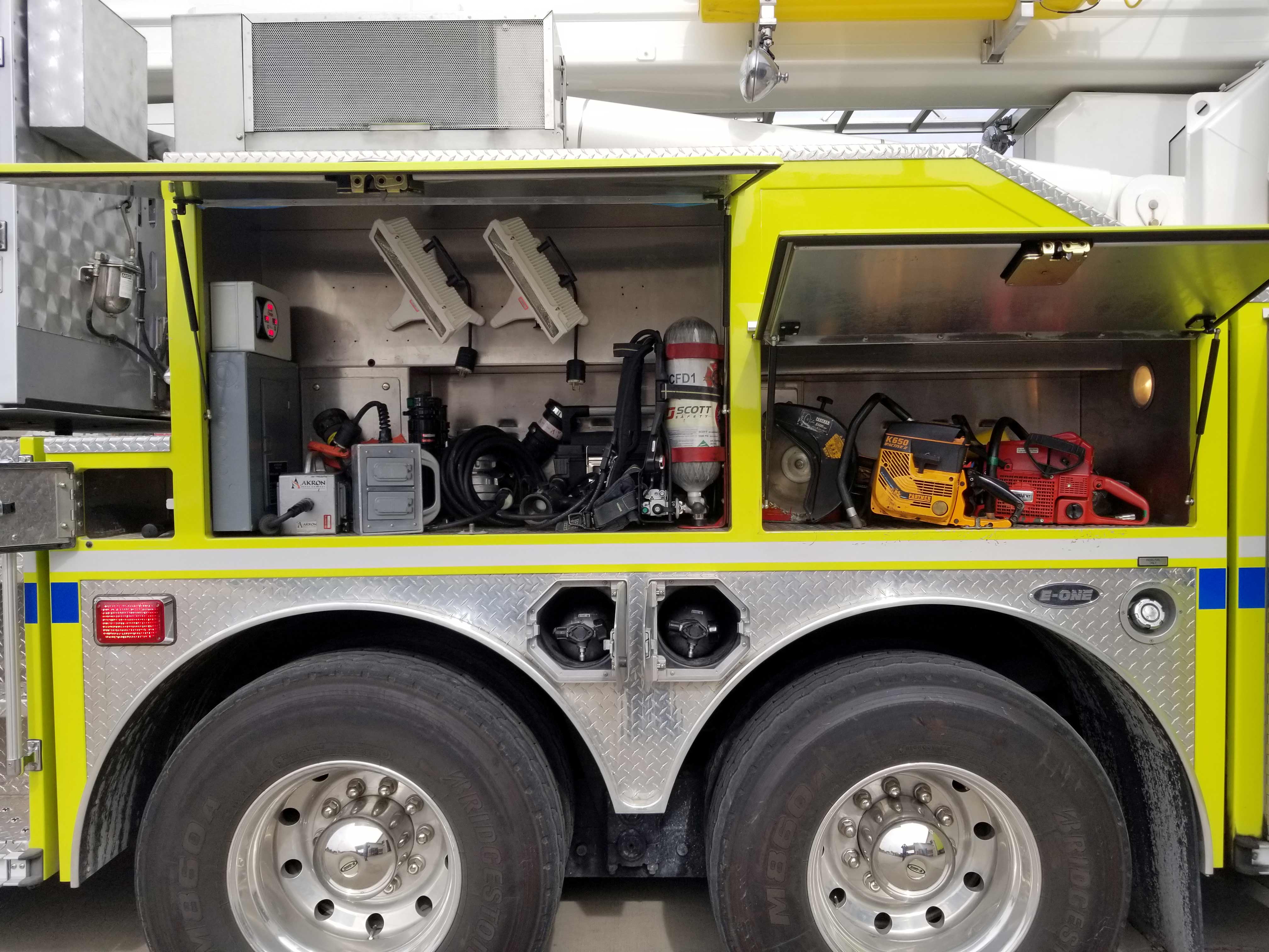 2006 E-One Bronto 100' Skylift | Used Truck Details