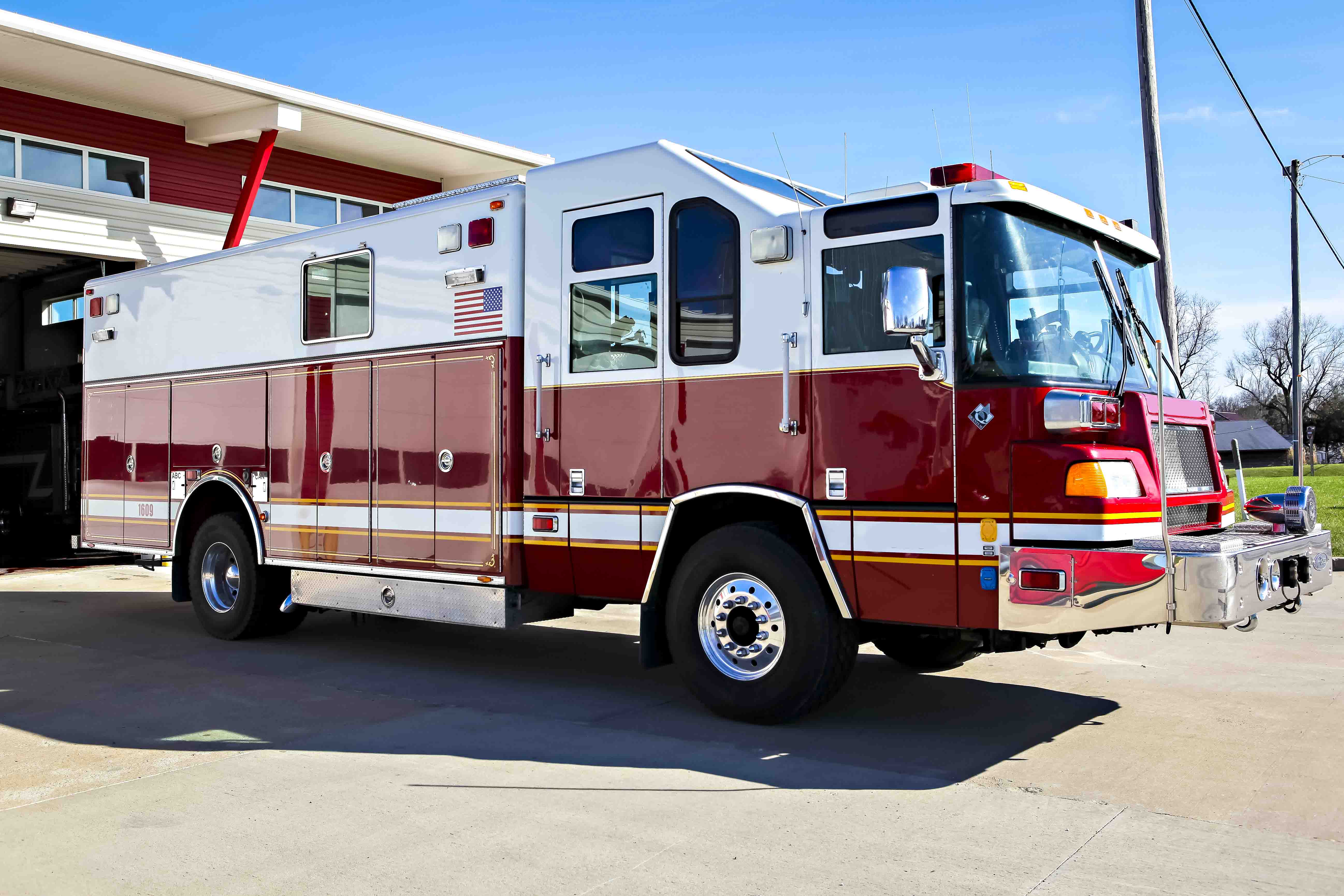 1999 Pierce Quantum Heavy Rescue | Used Truck Details