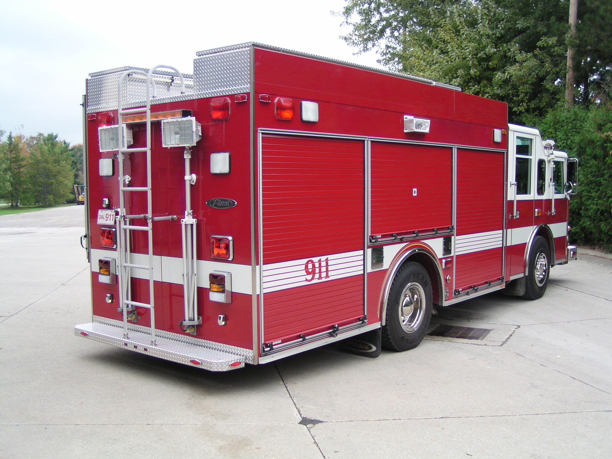 2000 Pierce Wet Heavy Rescue | Used Truck Details