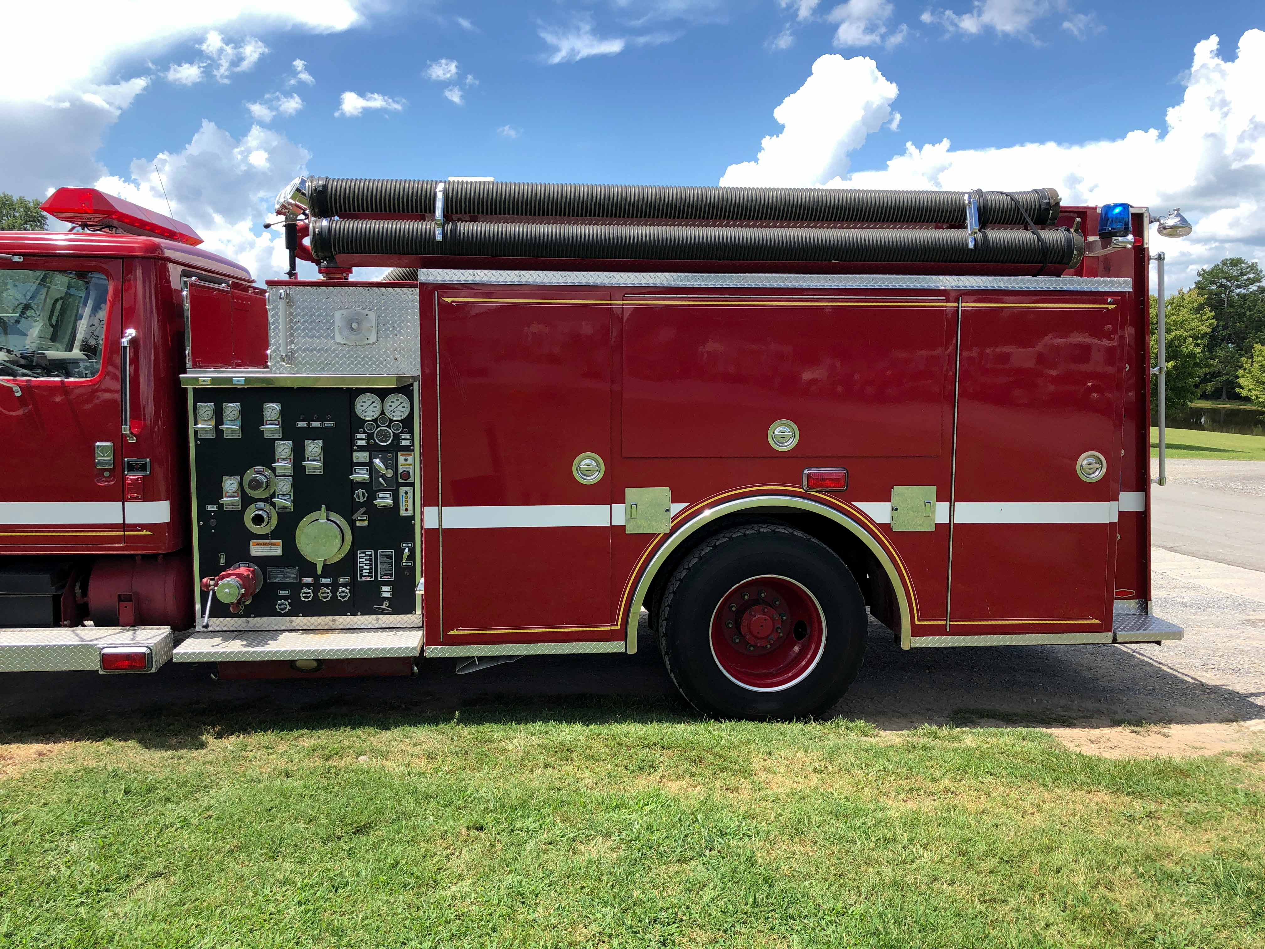 1999 Pierce International Commercial Pumper | Used Truck Details