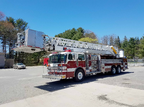 1982 Simon Duplex LTI 100' Ladder | Used Truck Details