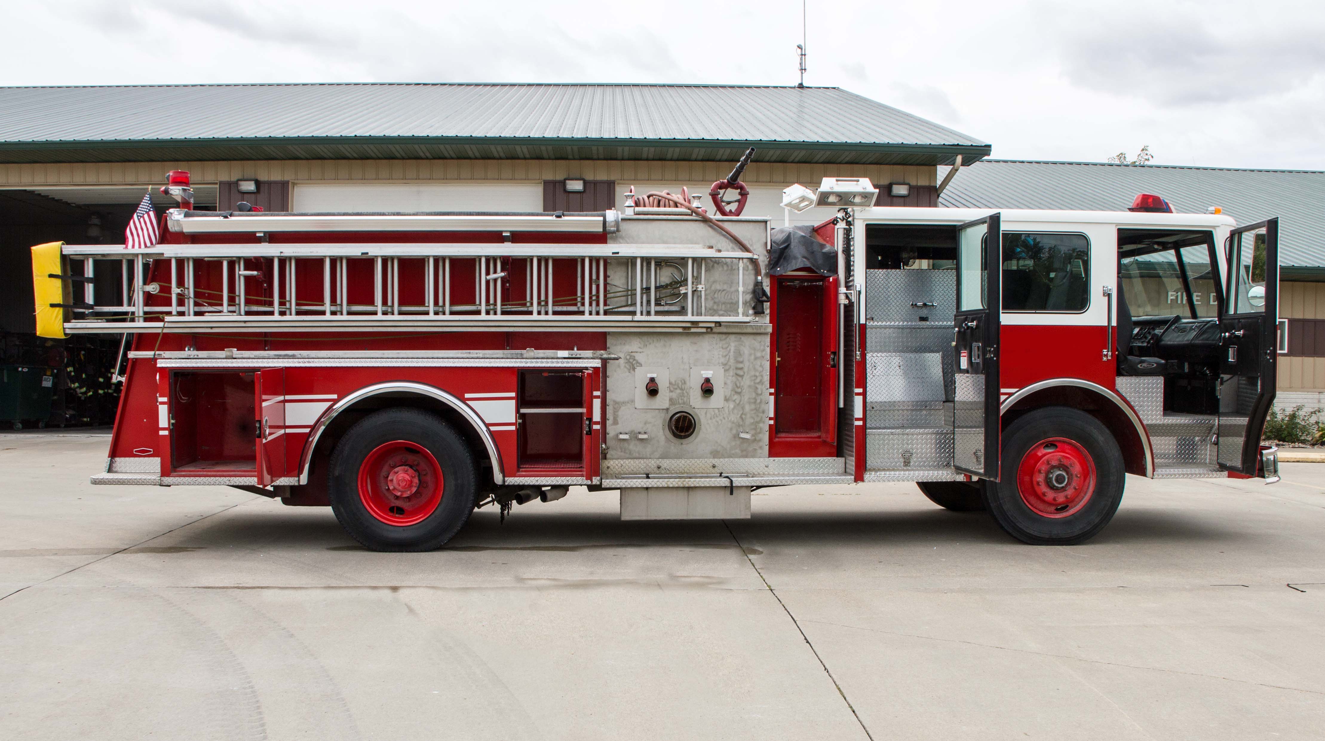 1983 Peter Pirsch Pierce Pumper | Used Truck Details