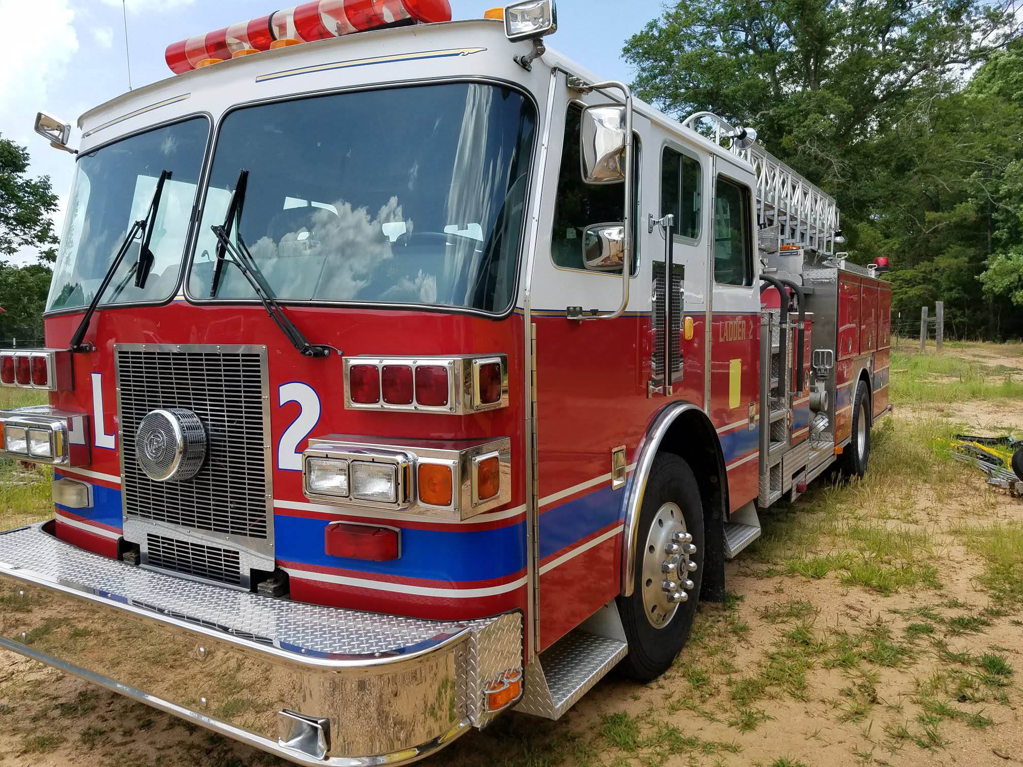 1994 Sutphen Mid-Mount Aerial | Used Truck Details