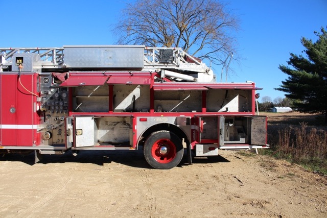 1993 E-One 75' Ladder | Used Truck Details