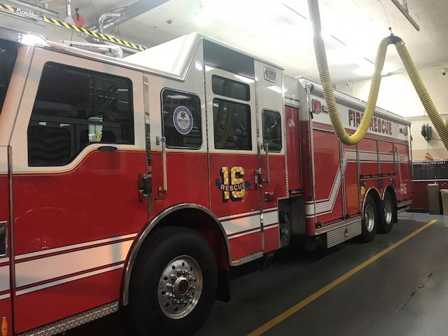 2009 Pierce Velocity Heavy Rescue Pumper | Used Truck Details