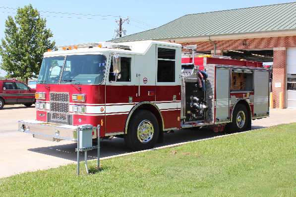 2003 Pierce Contender Pumper | Used Truck Details