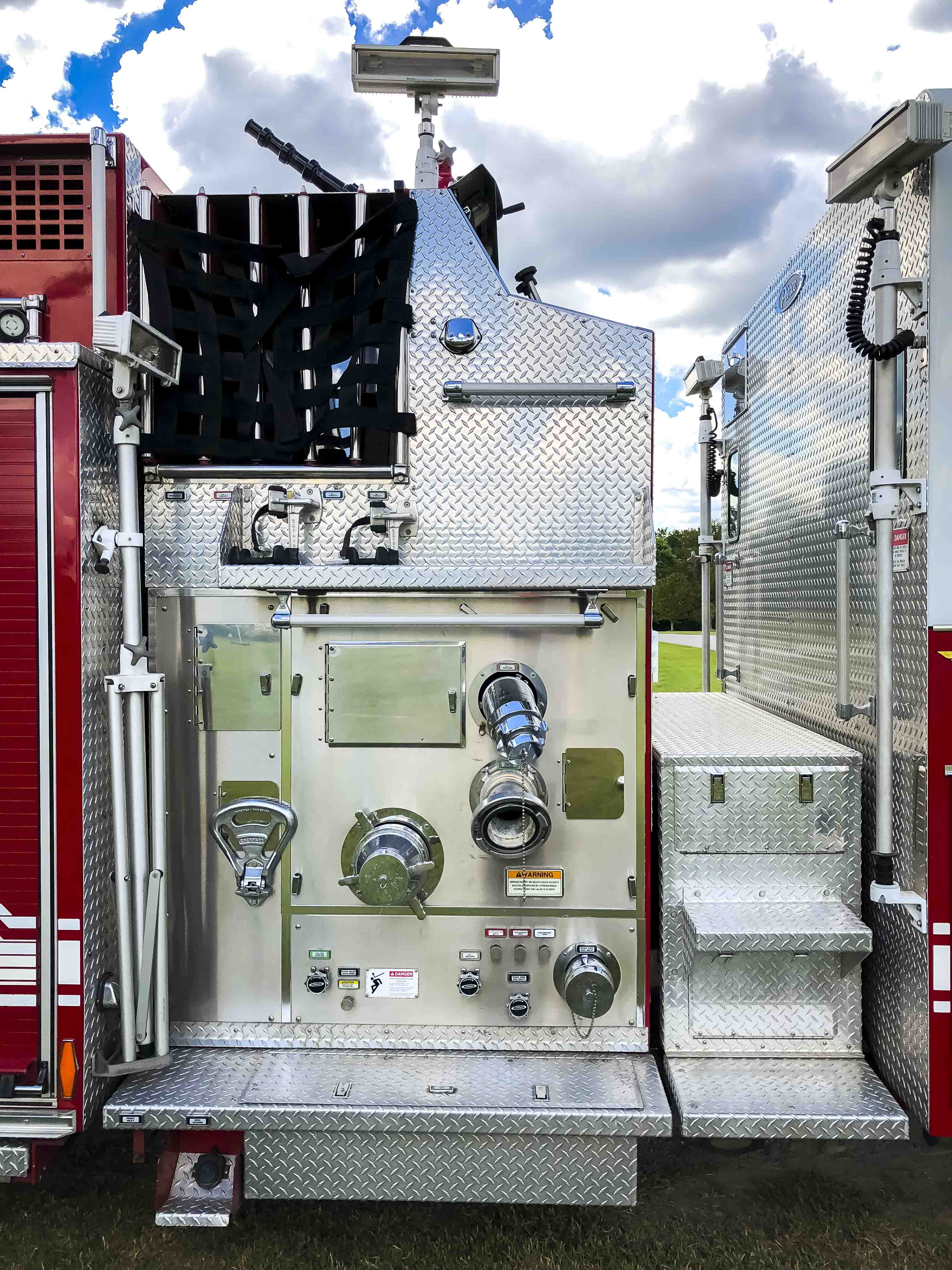 1999 Pierce Lance Pumper | Used Truck Details