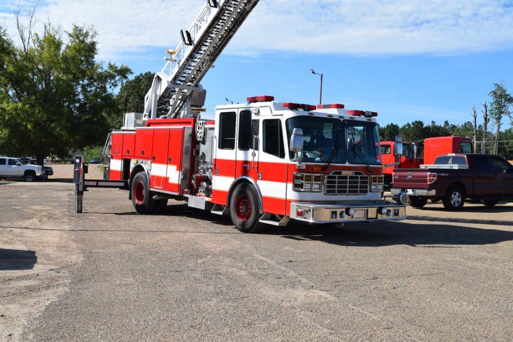 2002 Ferrara Inferno 75' Quint | Used Truck Details