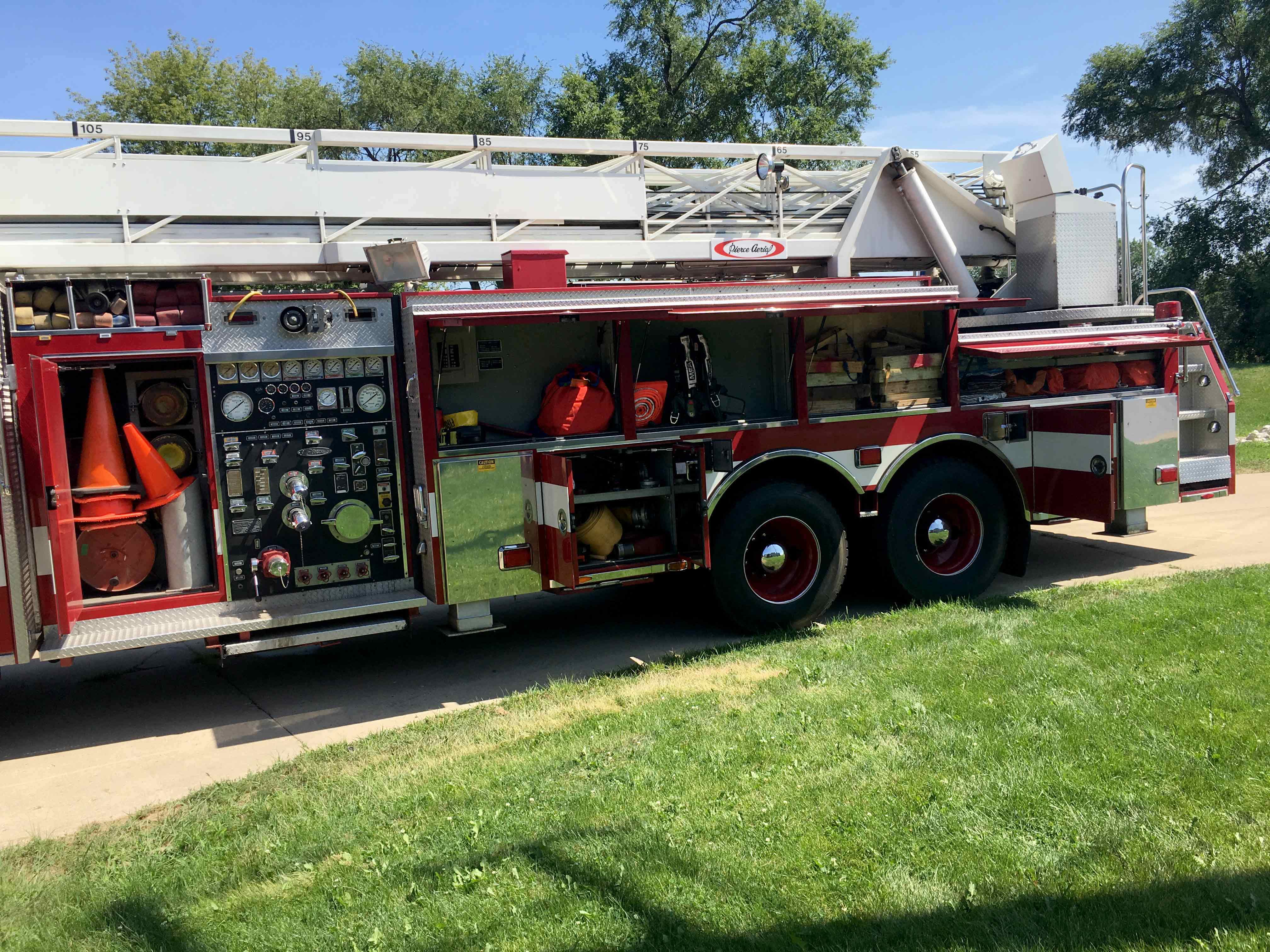 1991 Pierce Arrow Smeal 105' Aerial | Used Truck Details