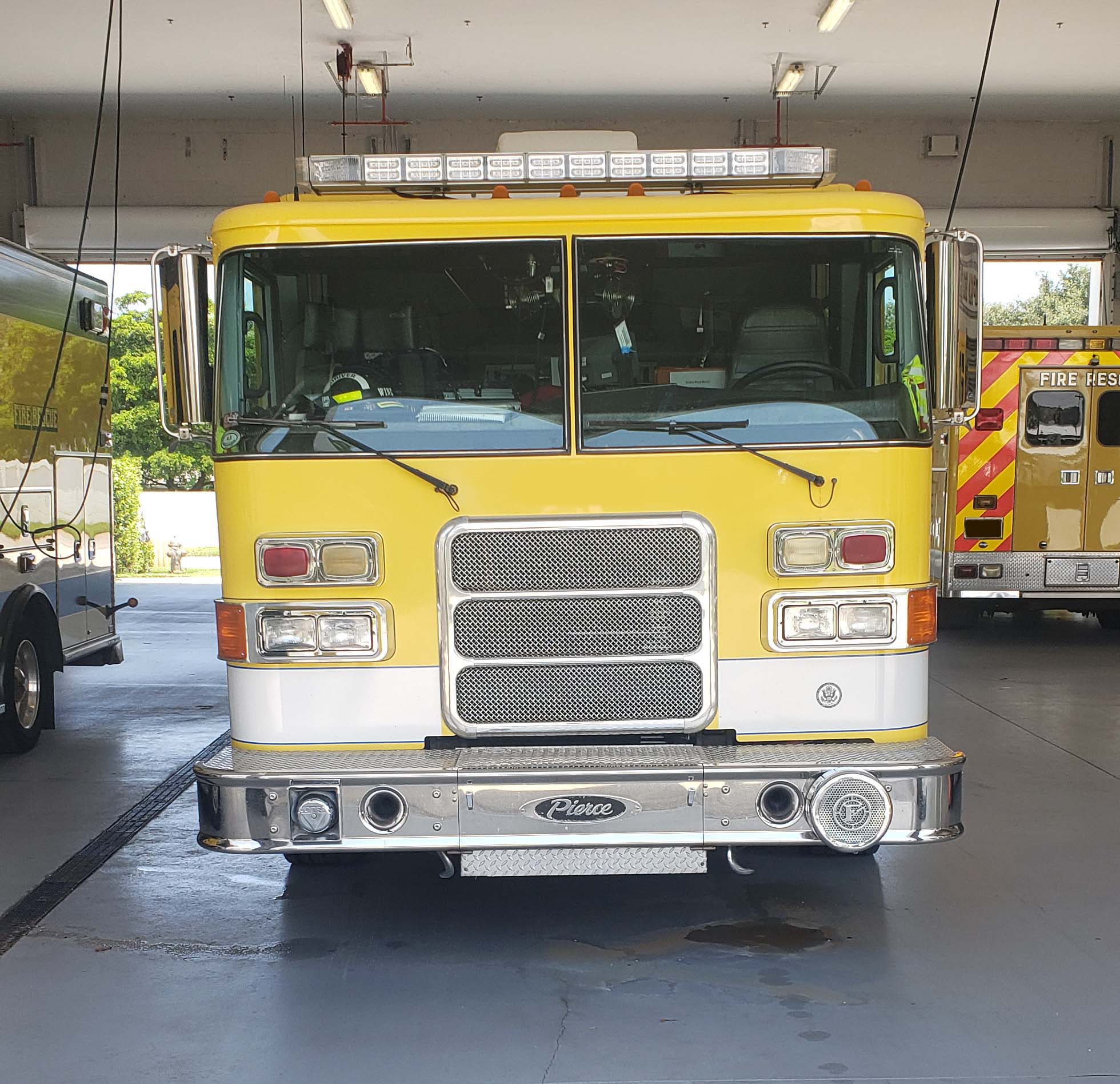 2003 Pierce Enforcer Rescue Pumper | Used Truck Details