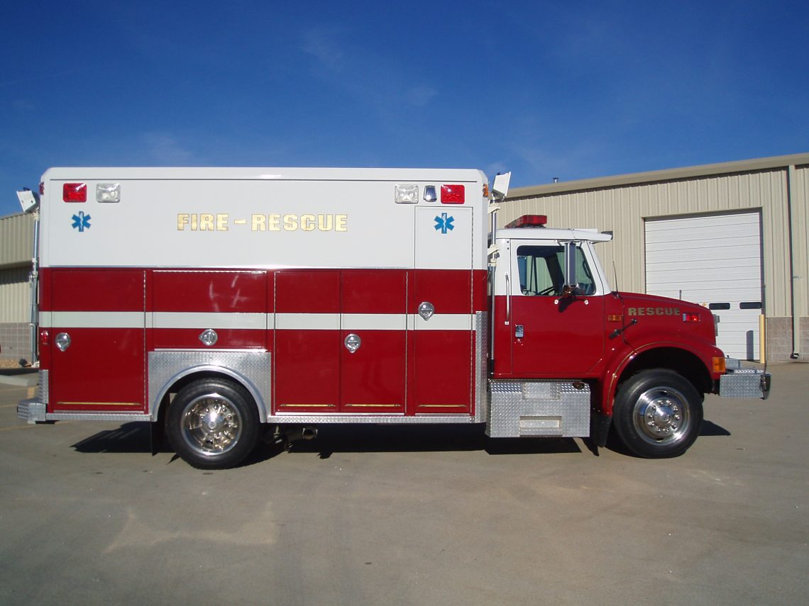 1992 International Walk-In Rescue | Used Truck Details