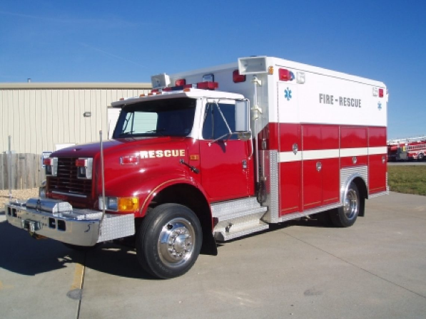 1992 International Walk-In Rescue | Used Truck Details