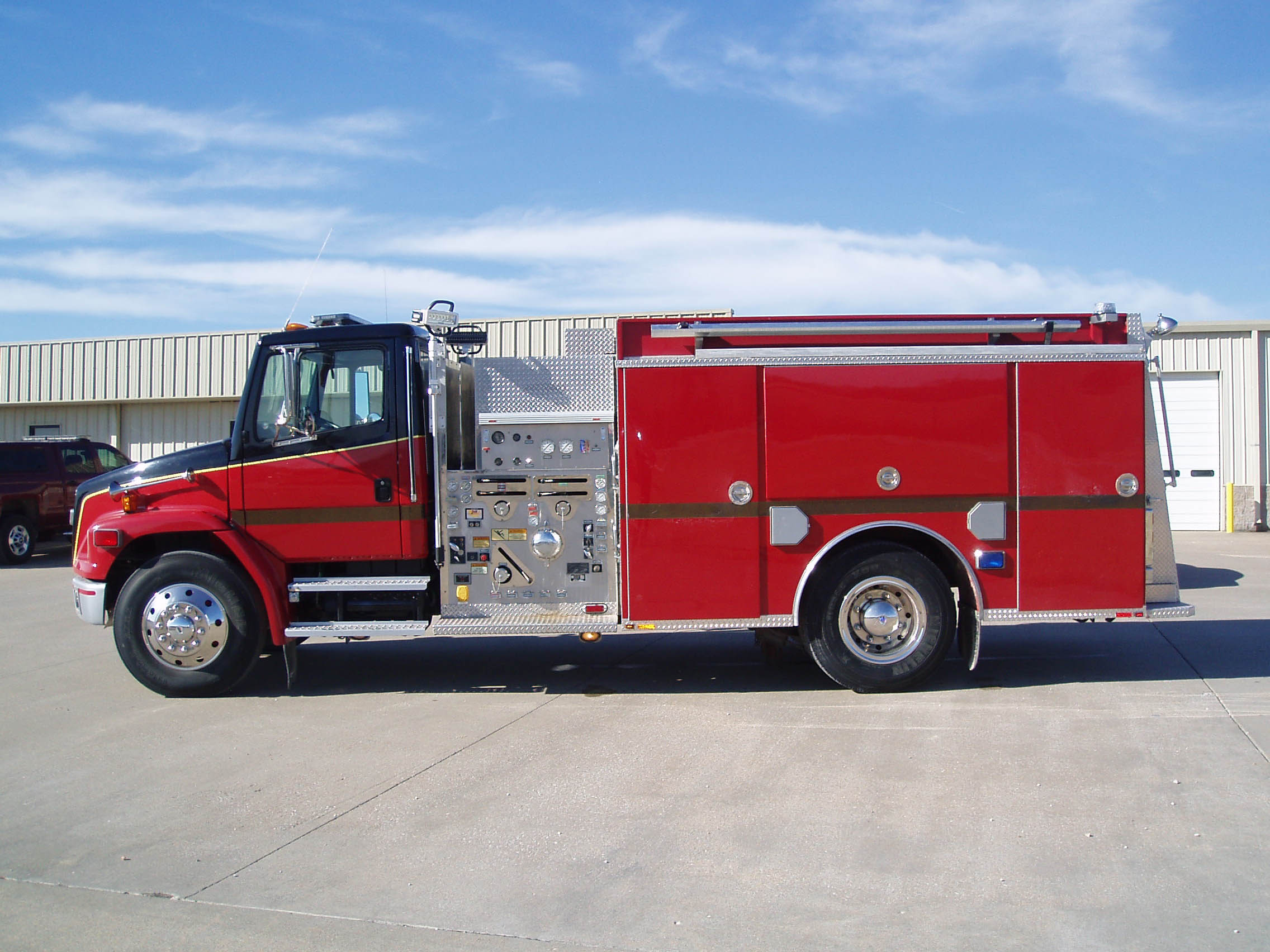 2002 Quality Freightliner Pumper | Used Truck Details
