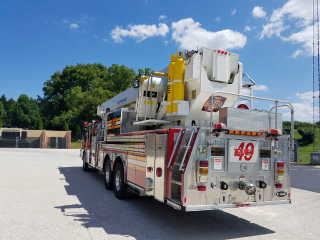 2001 E-One Bronto Skylift 118' Aerial | Used Truck Details