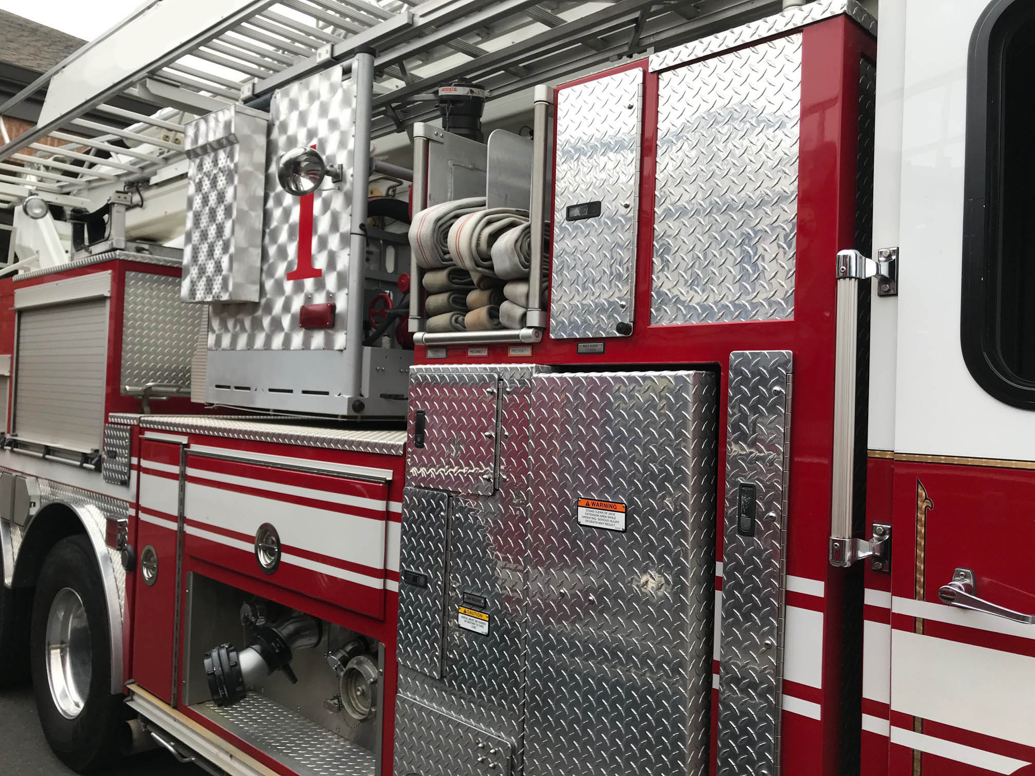 2004 E-One Cyclone II 100' Bronto | Used Truck Details