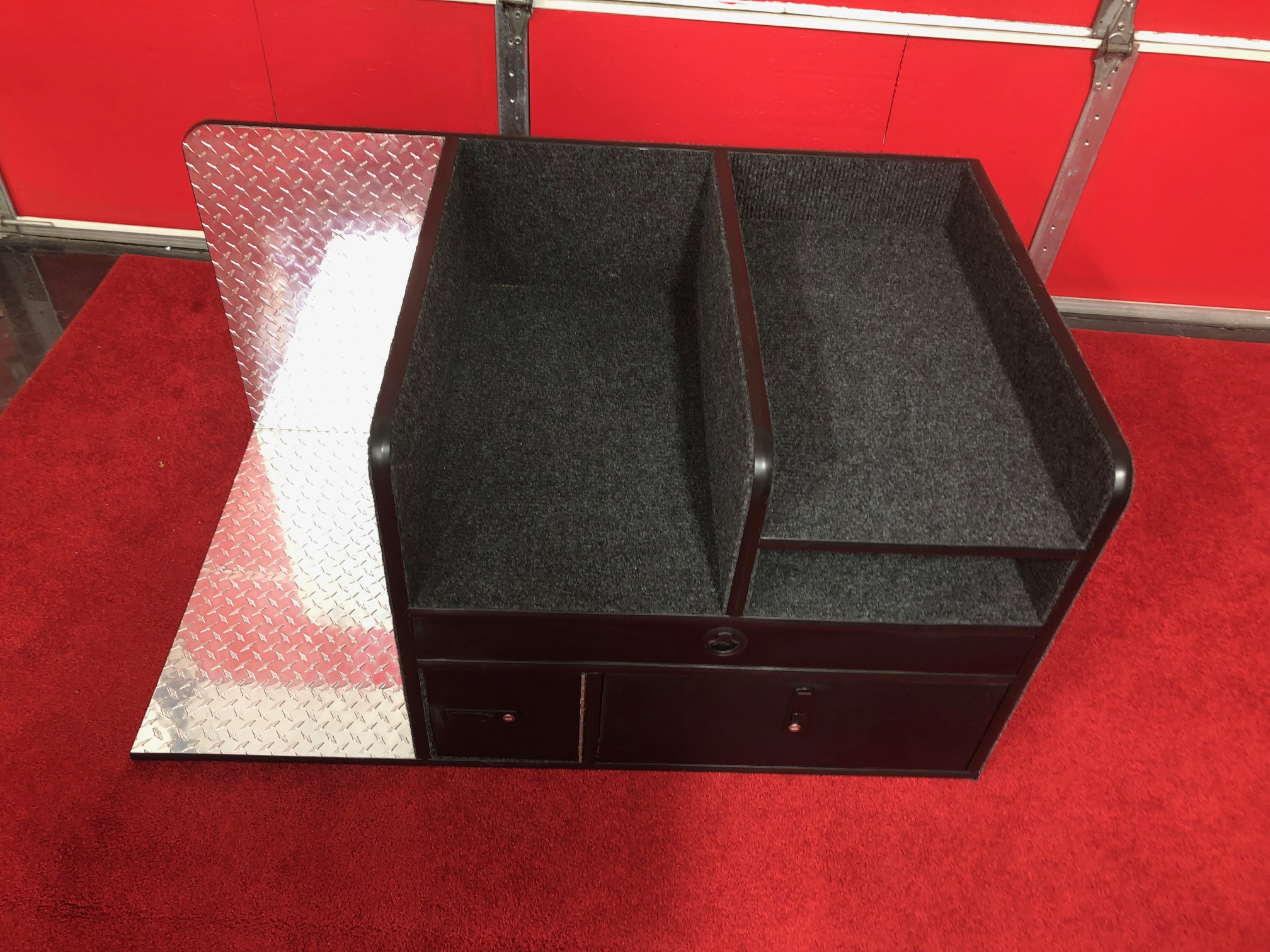 Command Cabinets | Used Truck Details