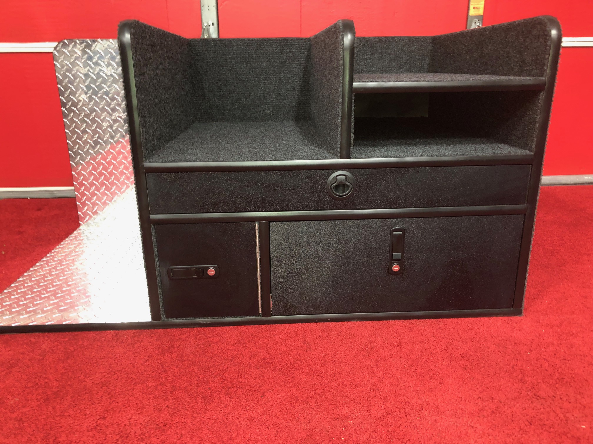 Command Cabinets | Used Truck Details