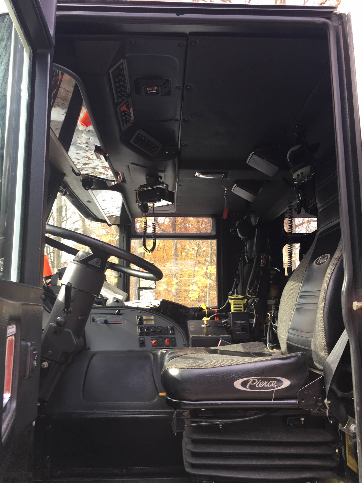 2000 Pierce Quantum Pumper | Used Truck Details