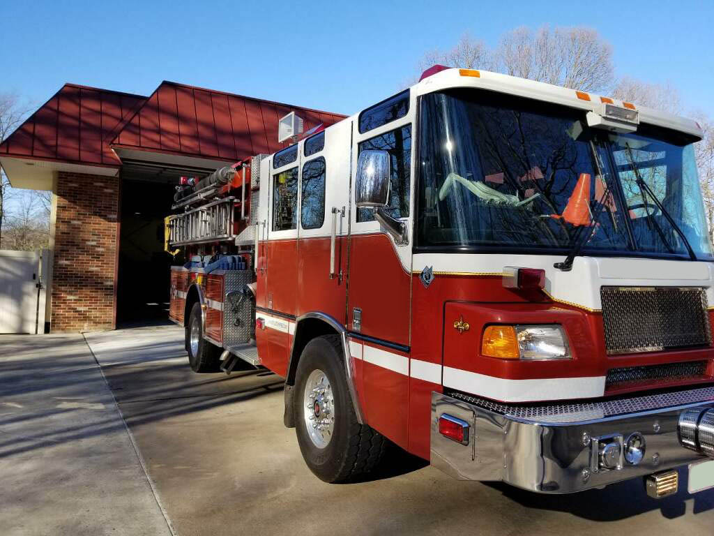 2000 Pierce Quantum Pumper | Used Truck Details