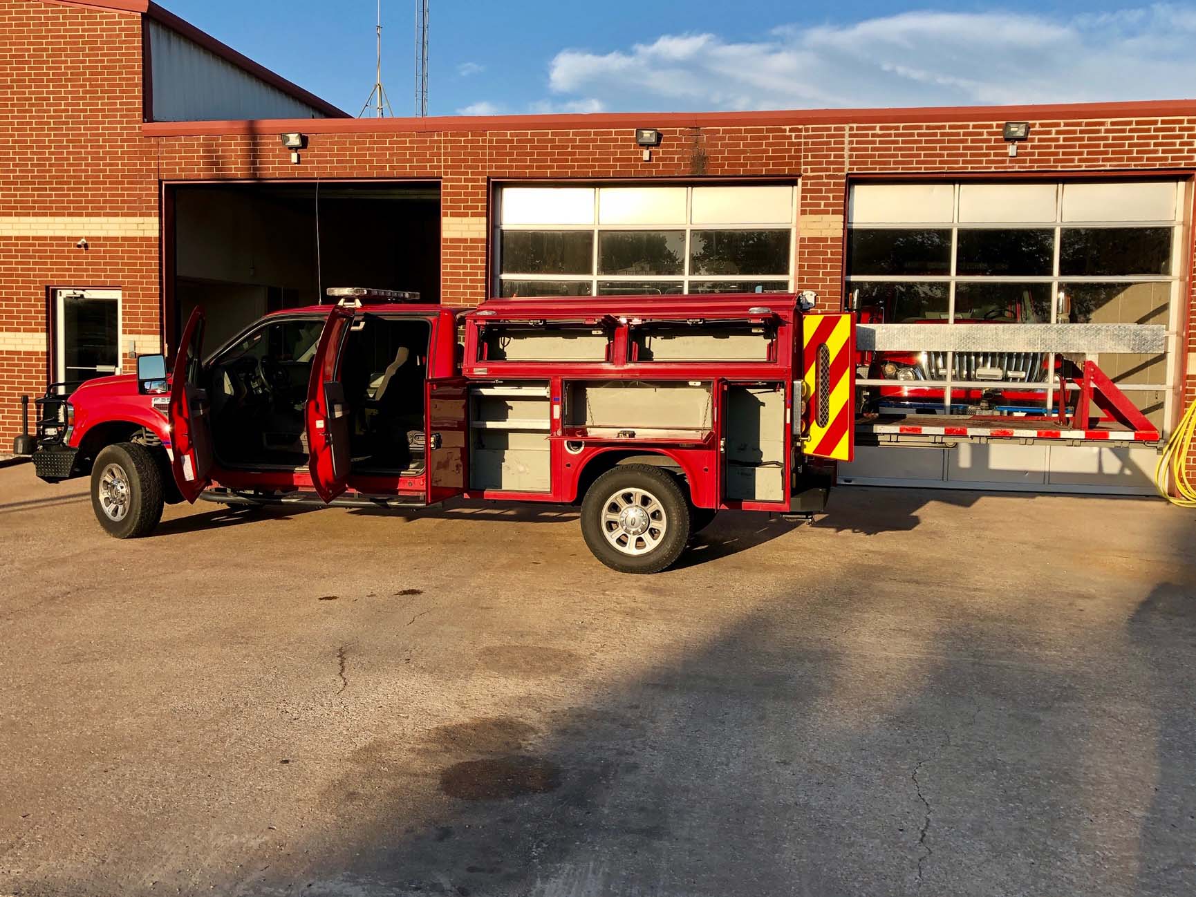 2009 Ford F-350 4x4 Light Rescue | Used Truck Details