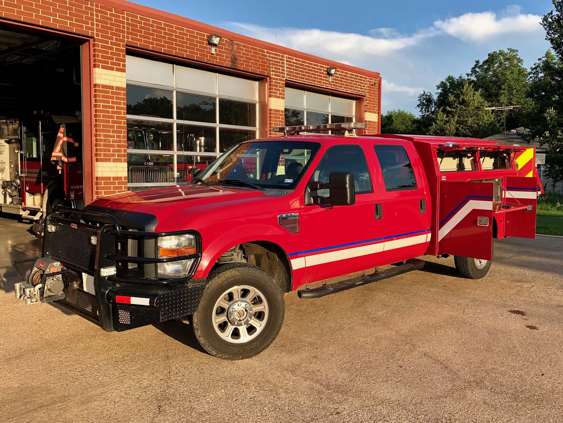 2009 Ford F-350 4x4 Light Rescue | Used Truck Details