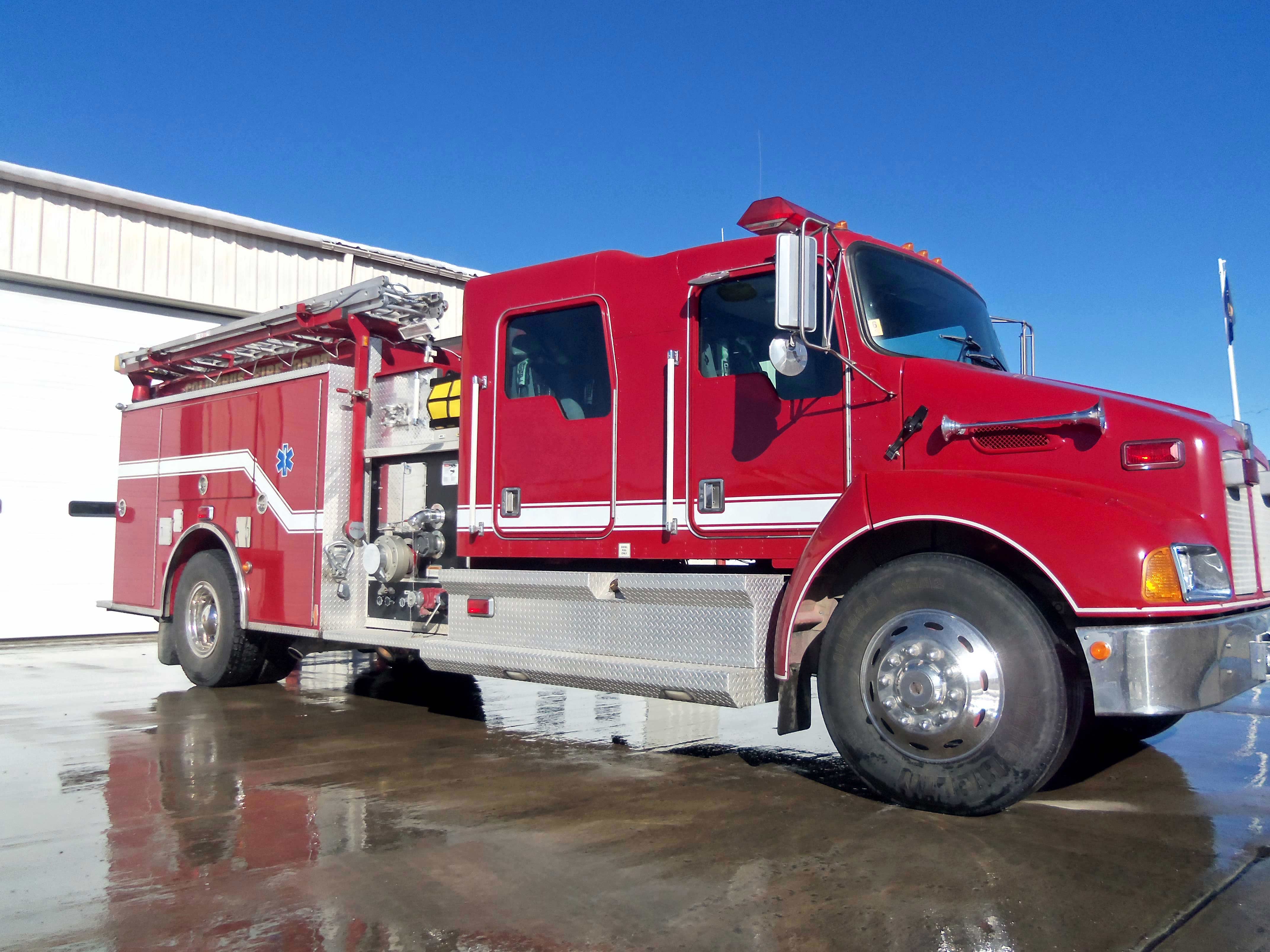 2001 Pierce Contender Kenworth Pumper | Used Truck Details