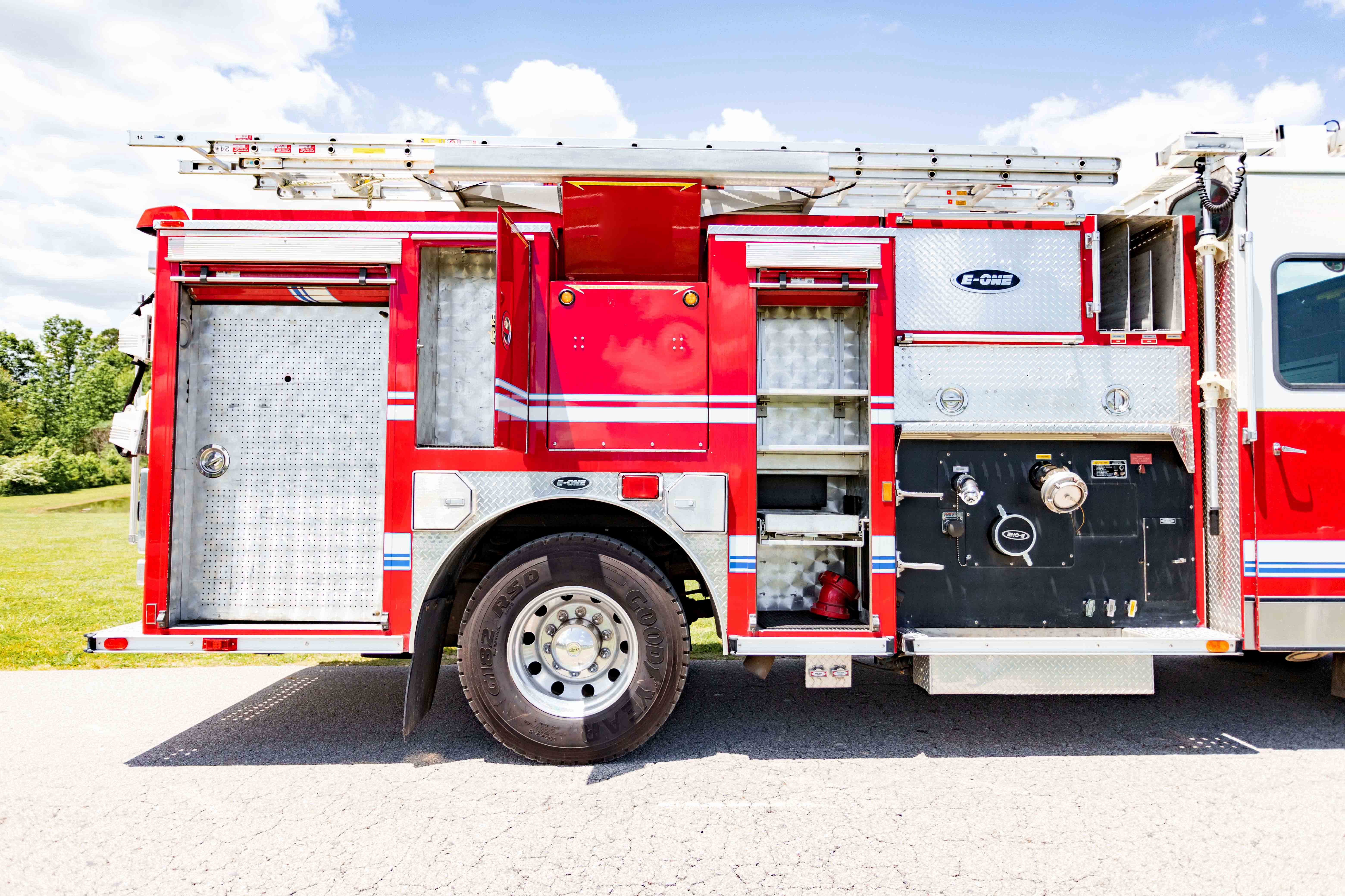 2000 E-One Cyclone Pumper | Used Truck Details