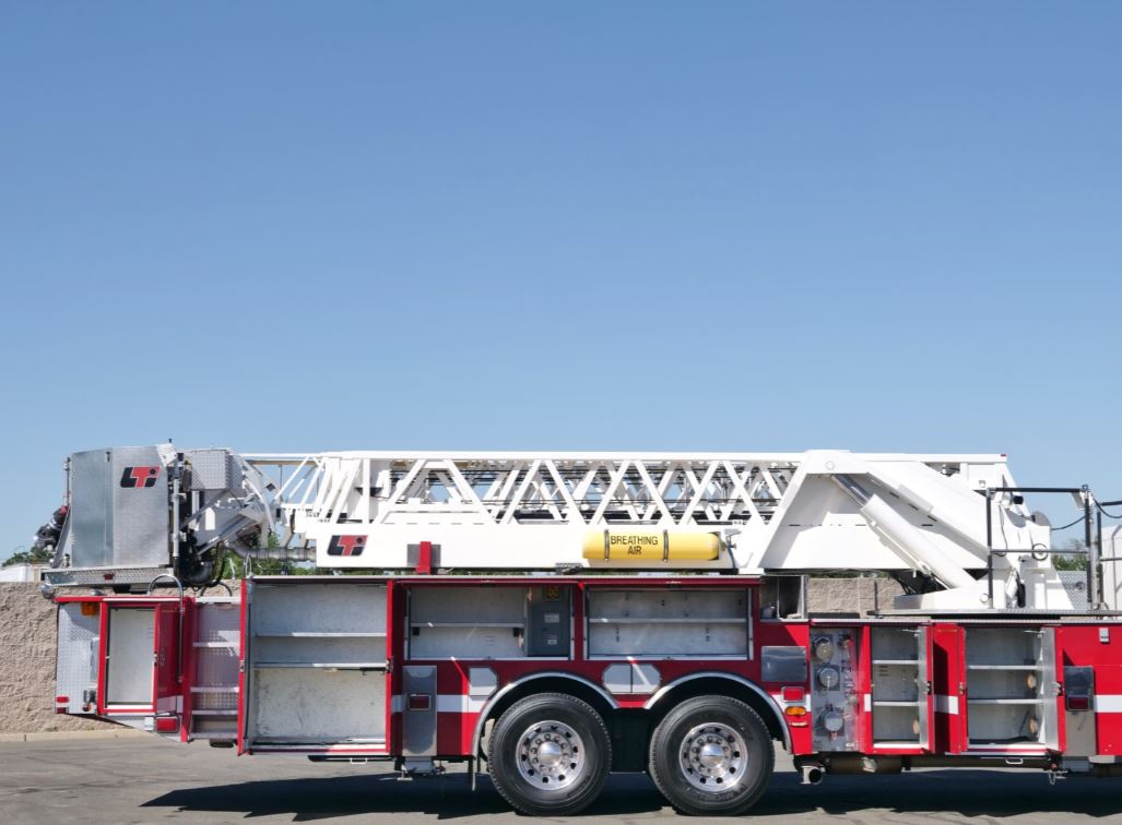 2001 Spartan LTI 93' Mid-Mount Quint | Used Truck Details