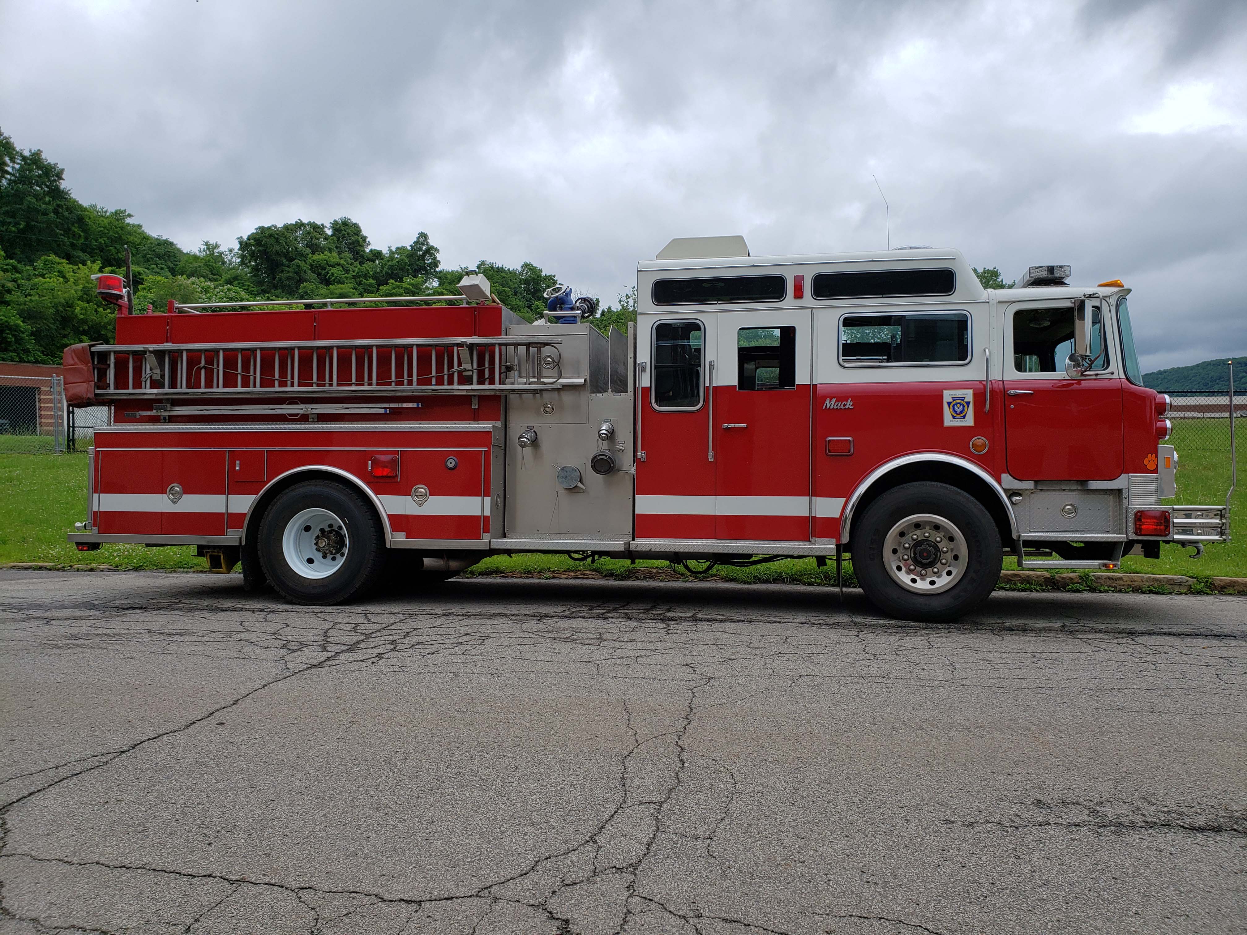 1991 Saulsbury Mack Pumper | Used Truck Details