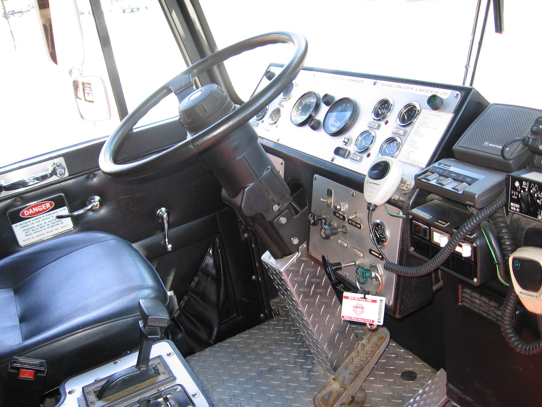 1989 Grumman 102' AerialCat | Used Truck Details