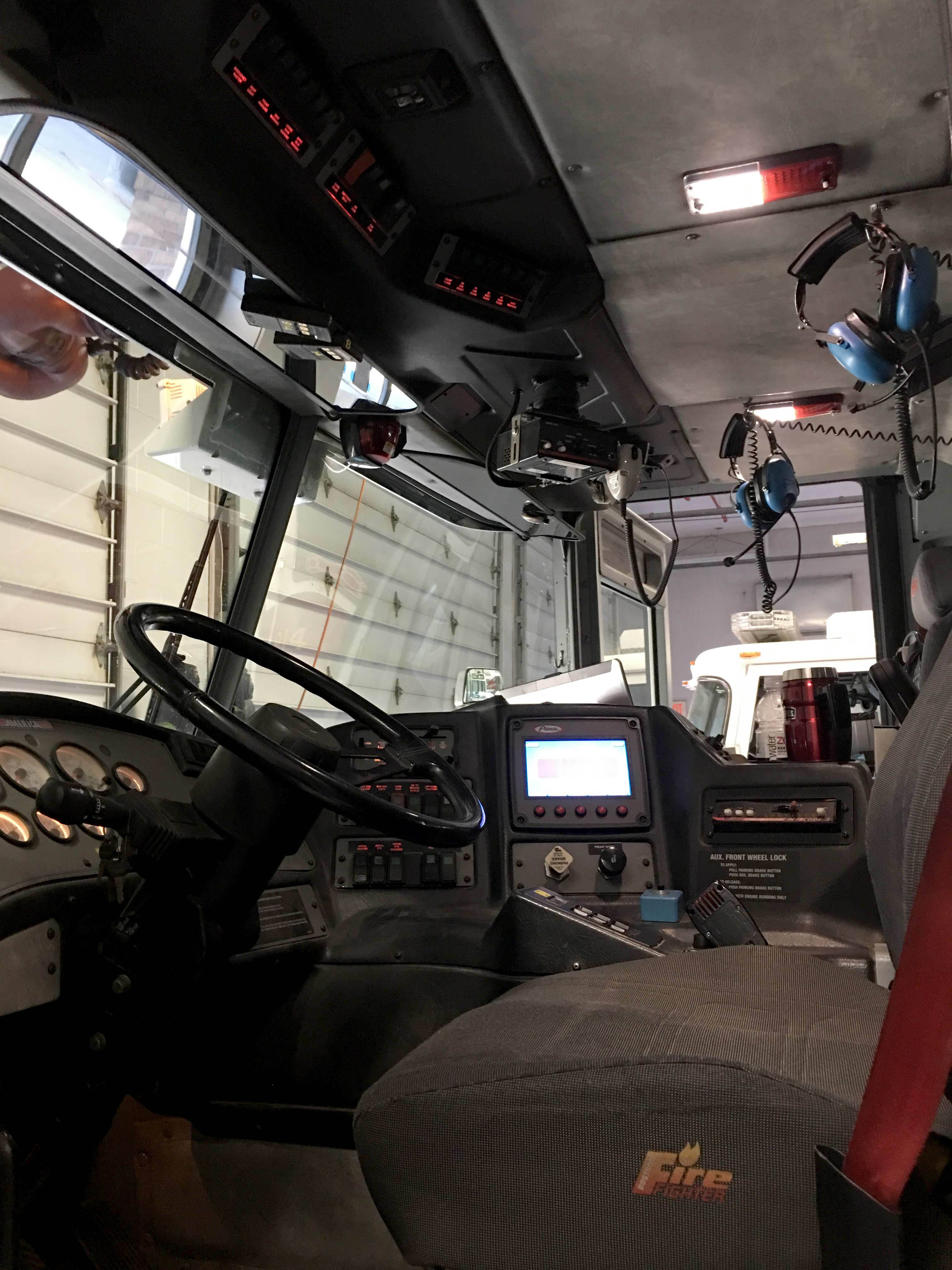 2007 Pierce Quantum 100' Aerial | Used Truck Details