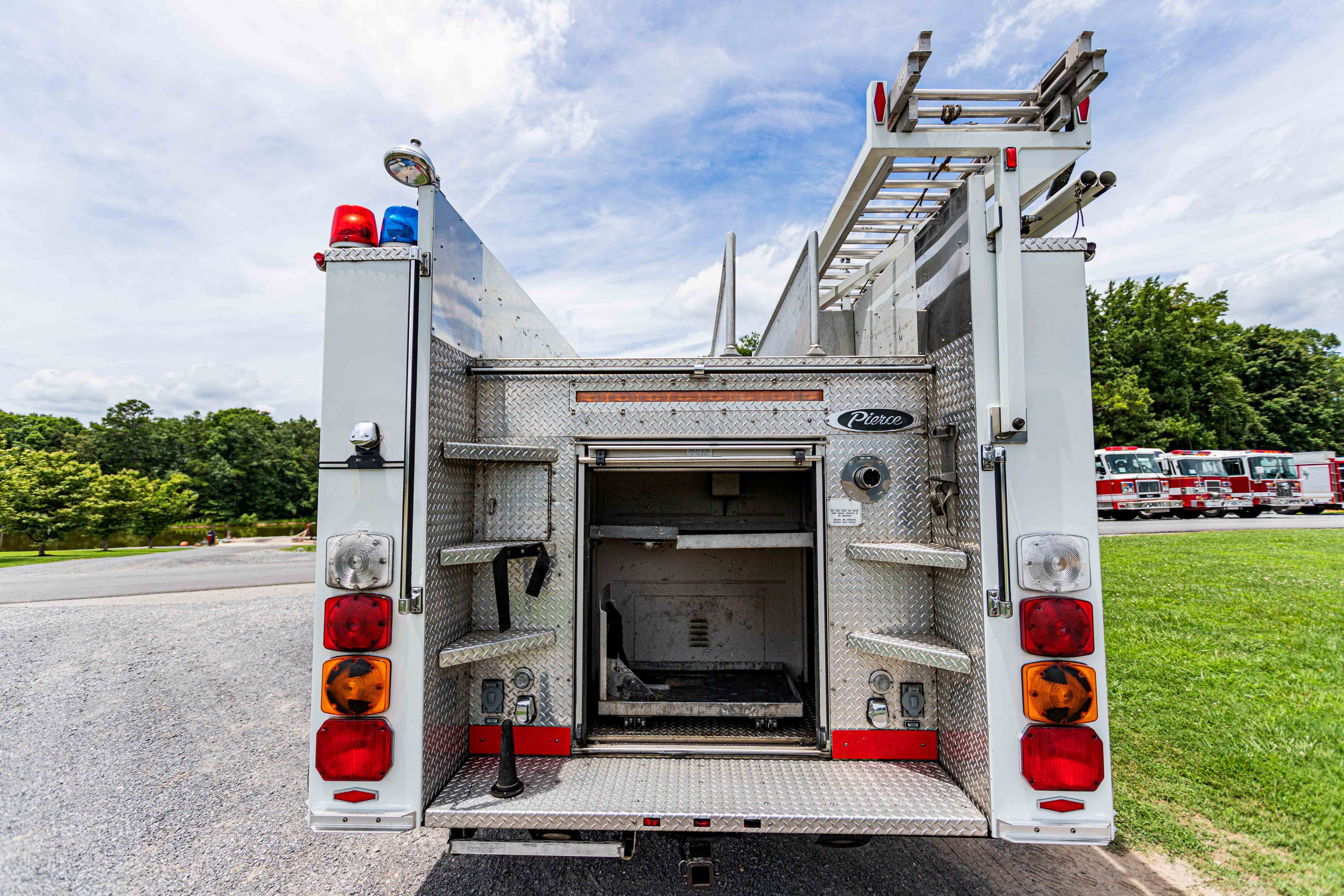 1998 Pierce Quantum Rescue Pumper | Used Truck Details