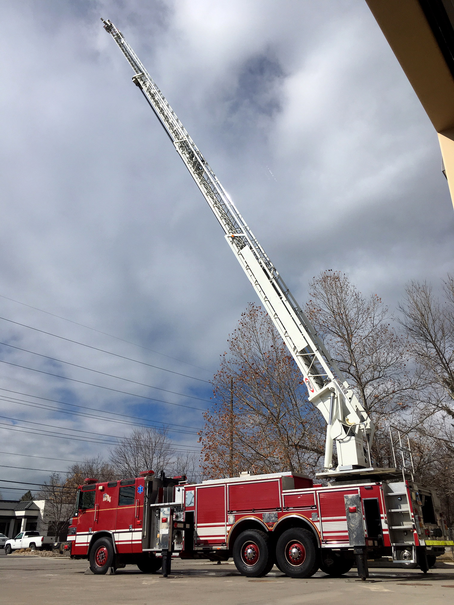 2006 Pierce Quantum 105' All-Steer Aerial | Used Truck Details