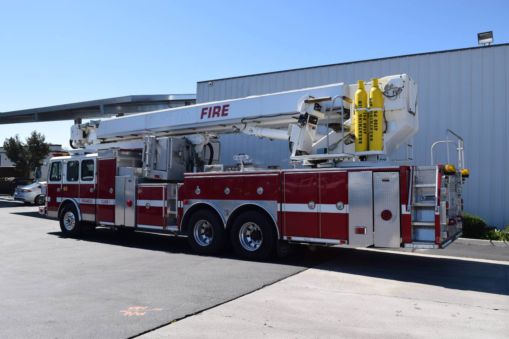 2001 E-One Bronto Skylift 118' Aerial | Used Truck Details