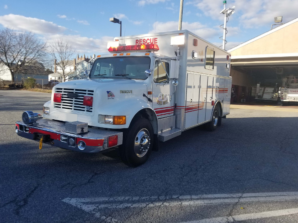 1992 Pierce International Walk-In Rescue | Used Truck Details