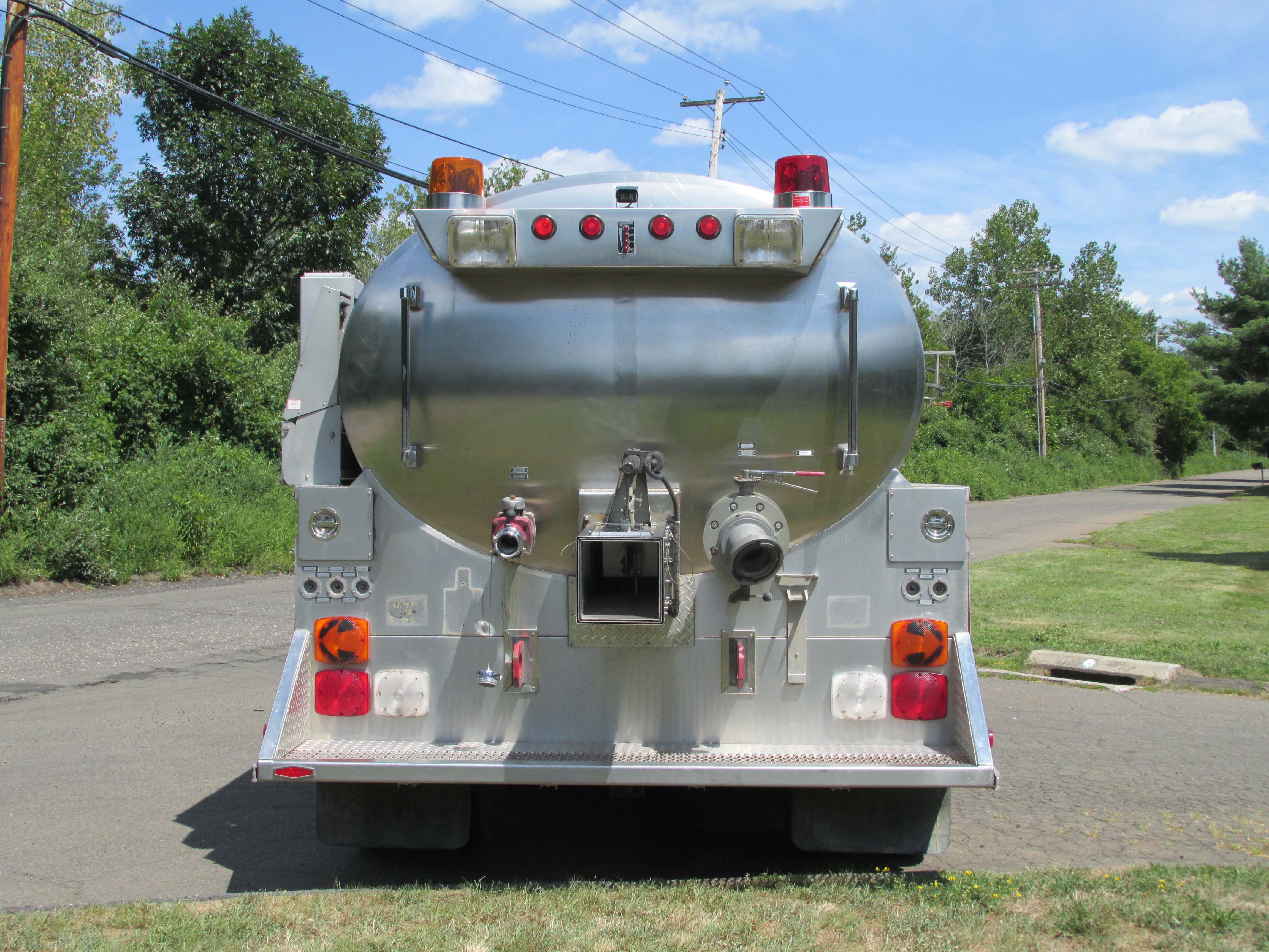 1994 UST Freightliner Elliptical Tanker | Used Truck Details
