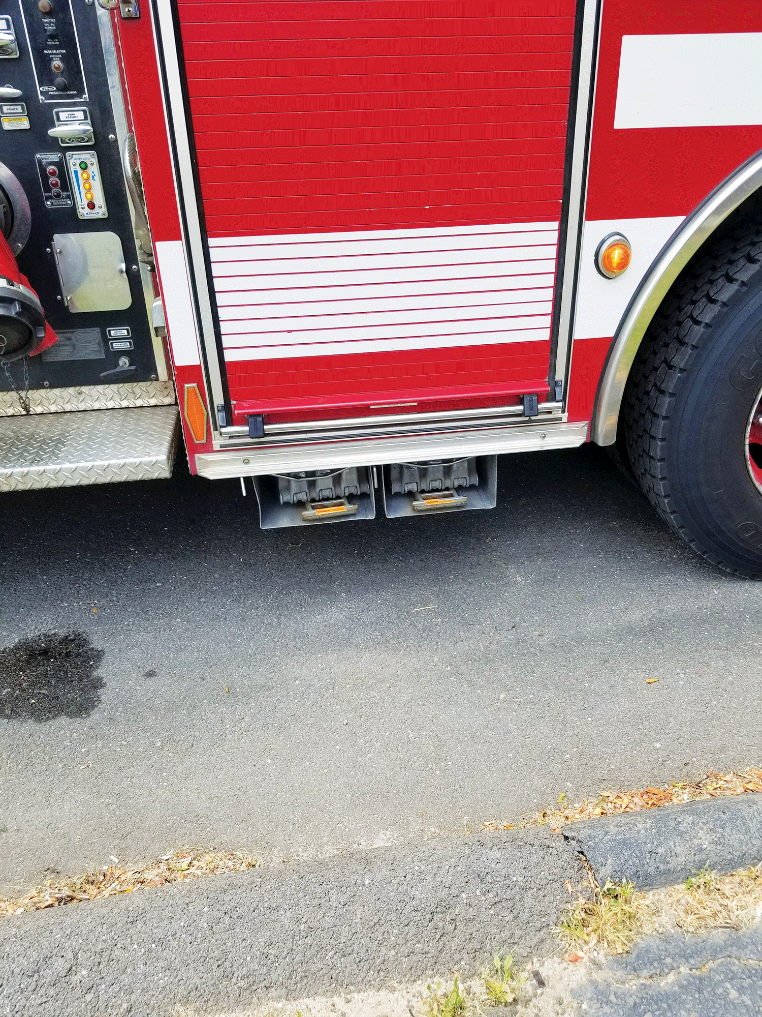 1999 Pierce Lance Rescue Pumper | Used Truck Details