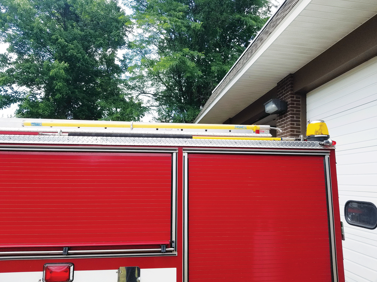 1999 Pierce Lance Rescue Pumper | Used Truck Details