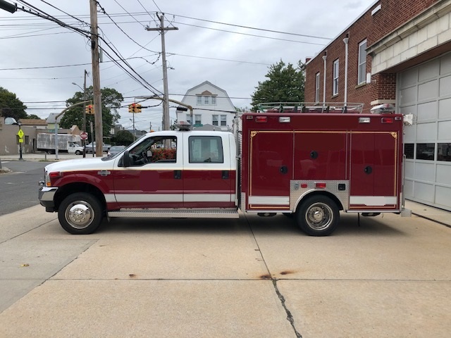 2002 American Lafrance Ford Mini Rescue | Used Truck Details