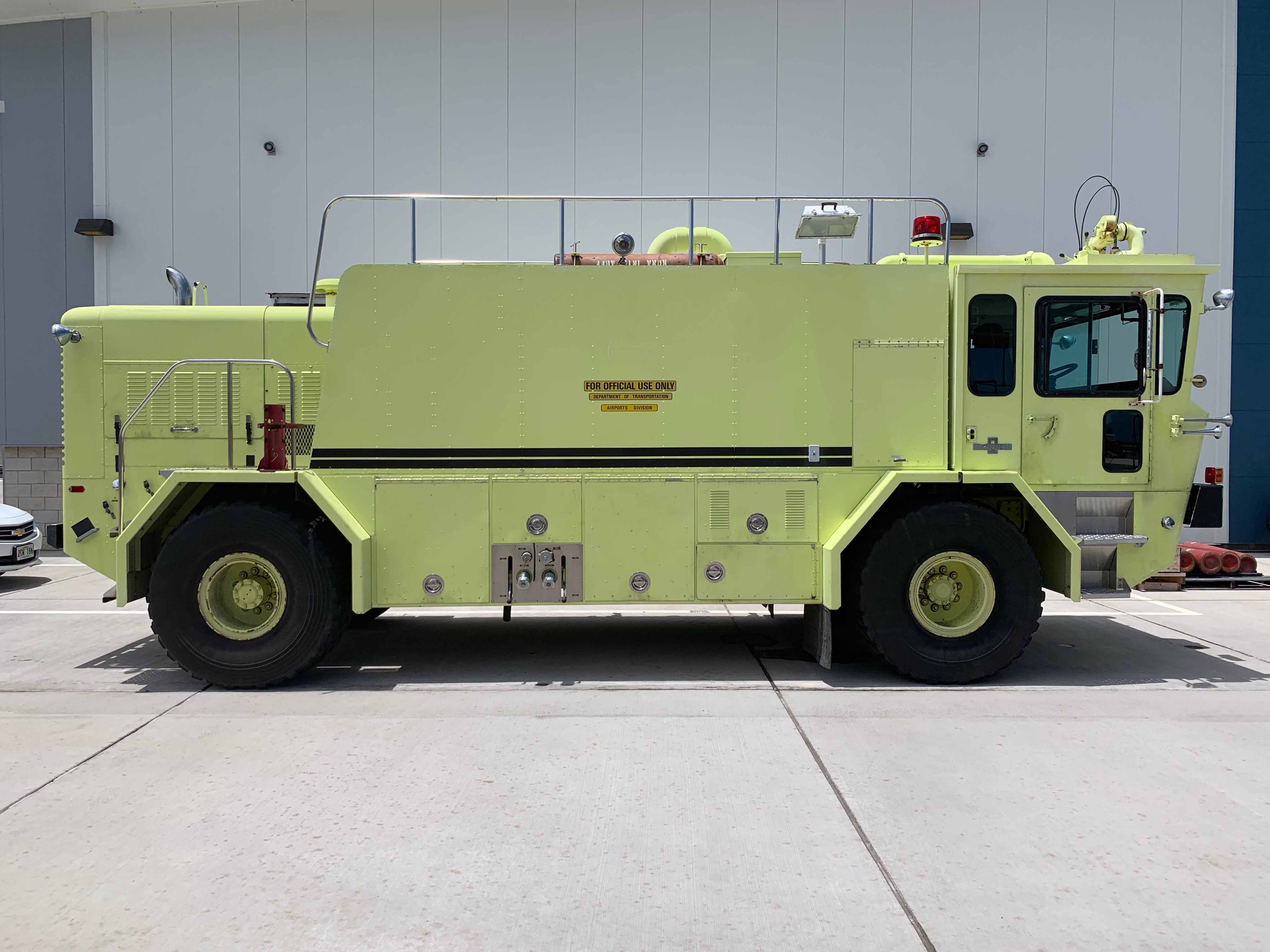 1988 Oshkosh T-1500 ARFF | Firetrucks Unlimited