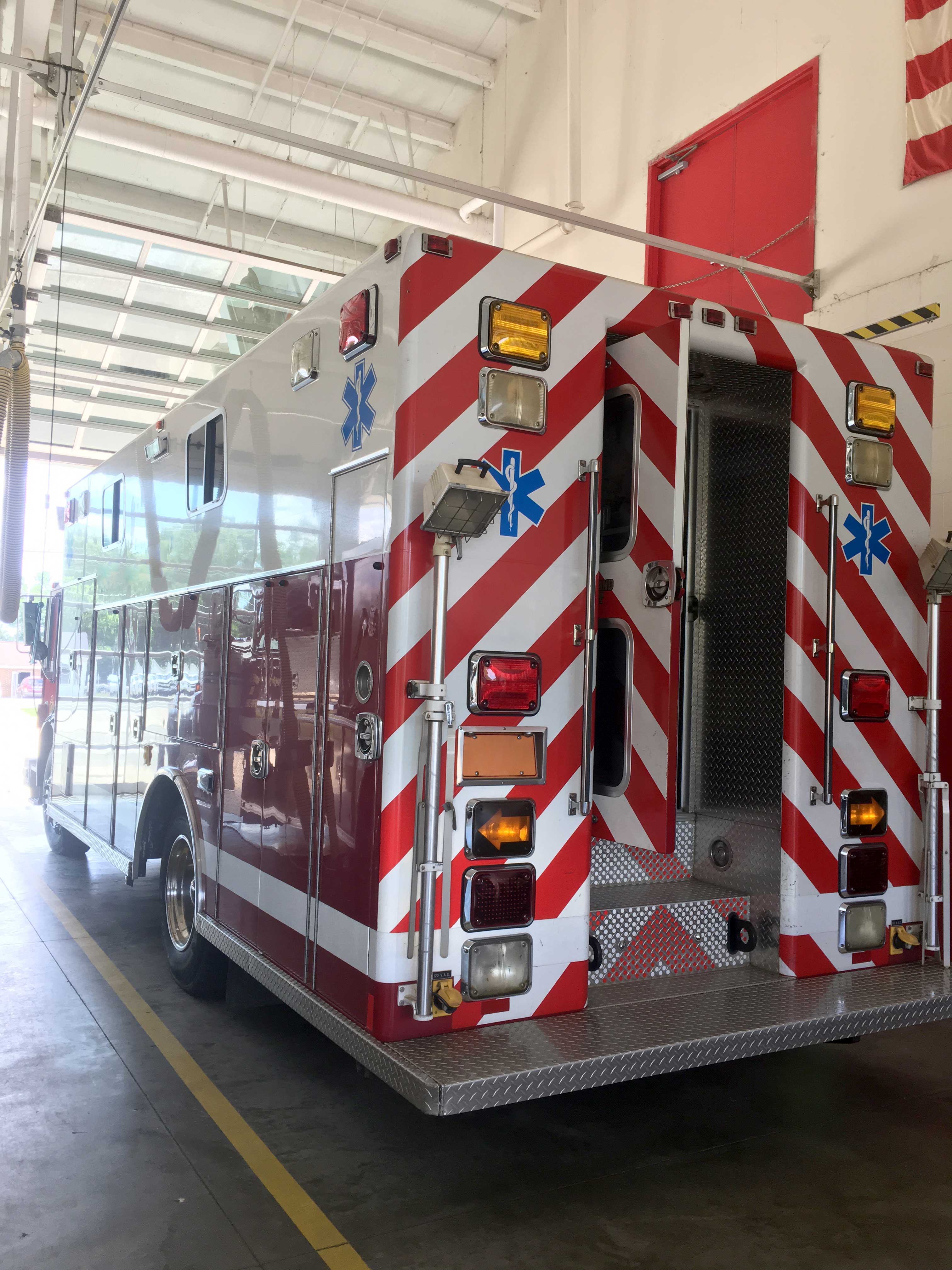 1996 Excellance Mack Heavy Rescue | Used Truck Details