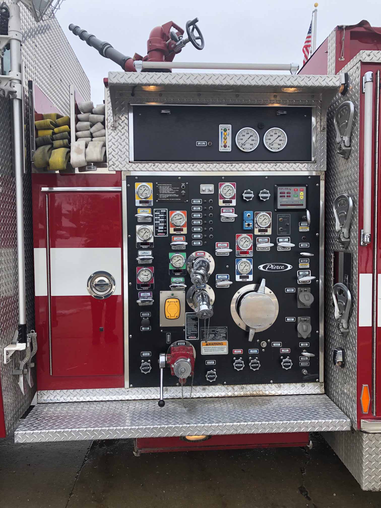 1999 Pierce Quantum Pumper | Used Truck Details