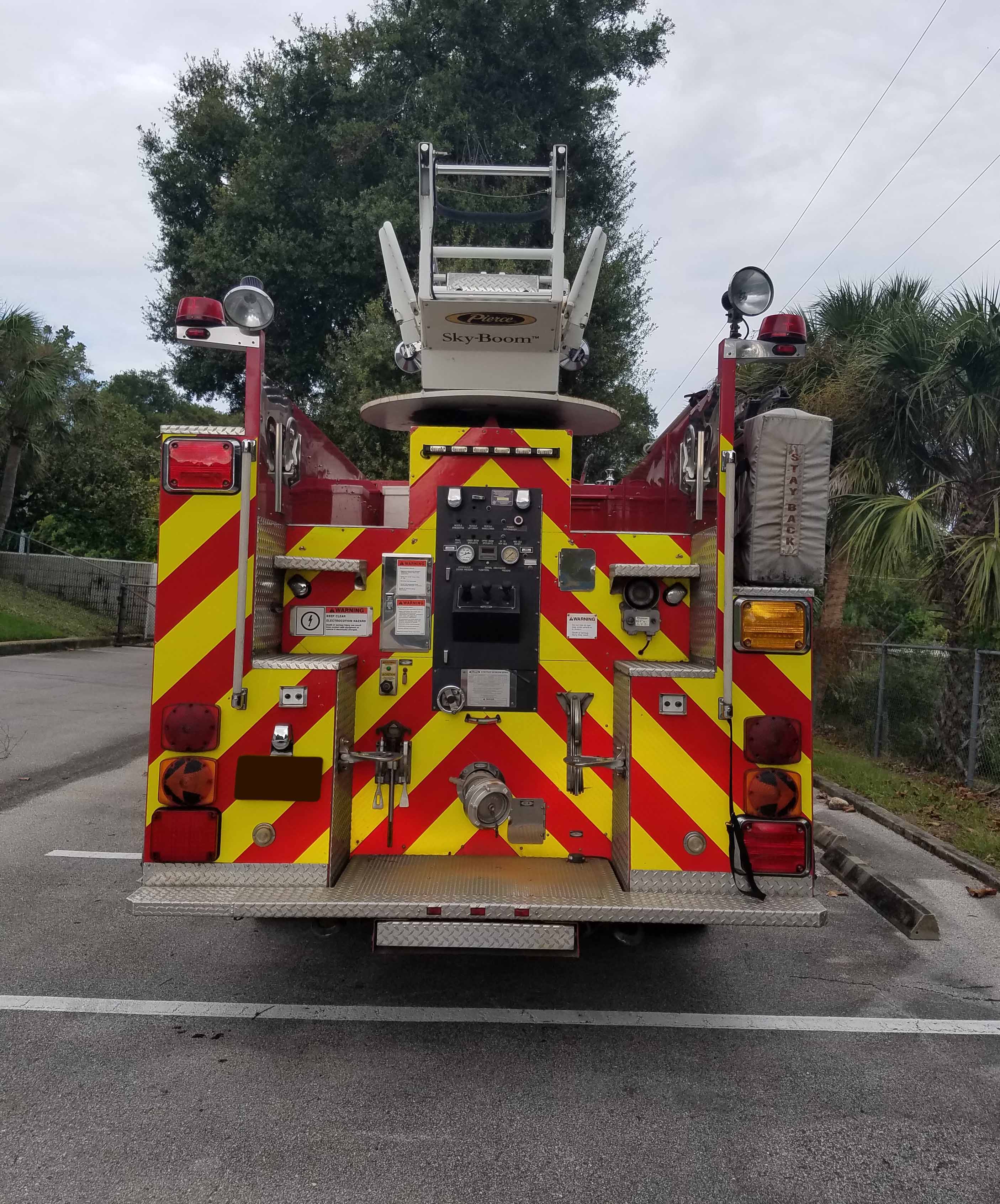 2001 Pierce Quantum 55' Skyboom | Used Truck Details