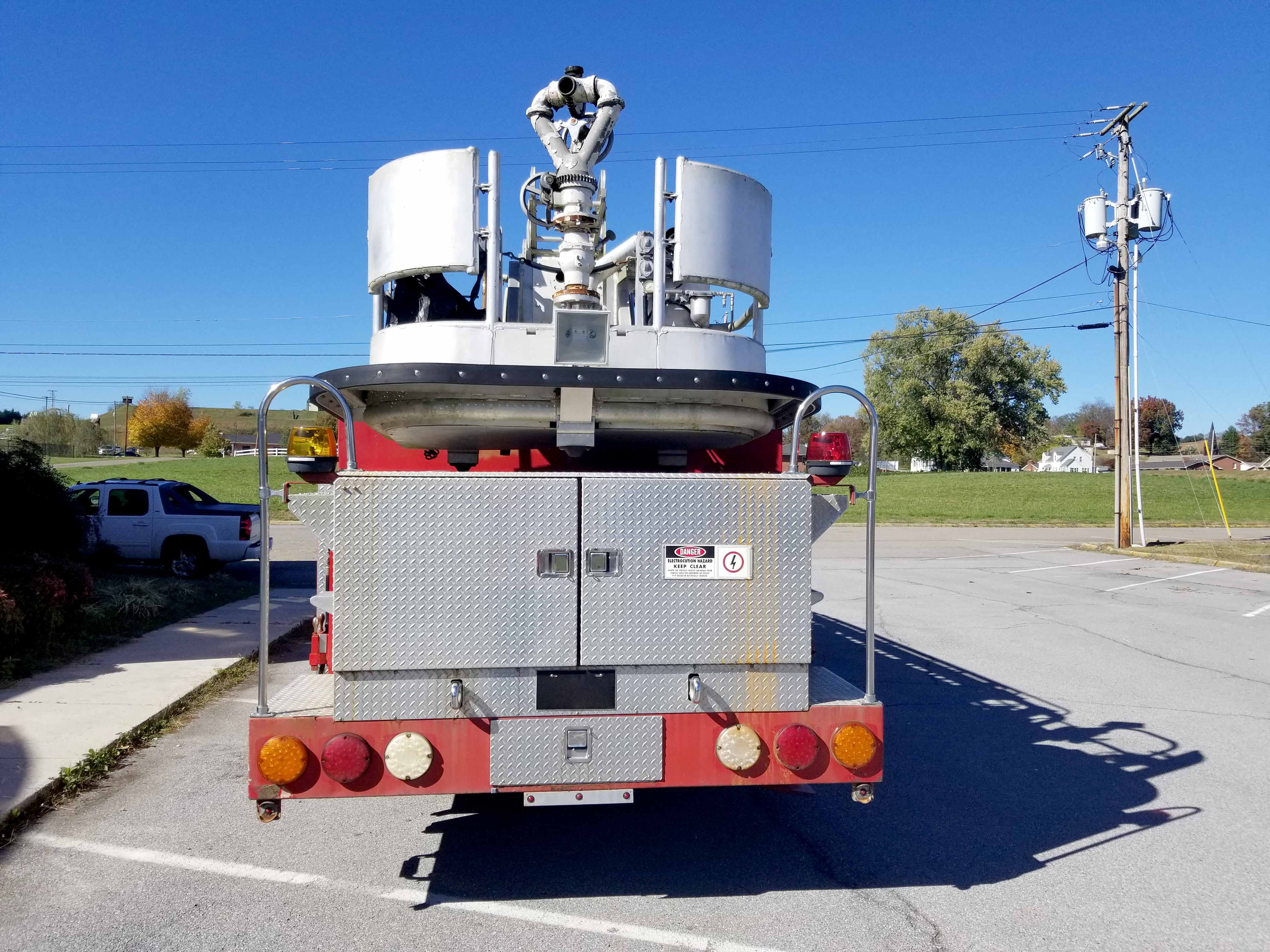 1973 Summit Mack 75' Aerialscope | Used Truck Details