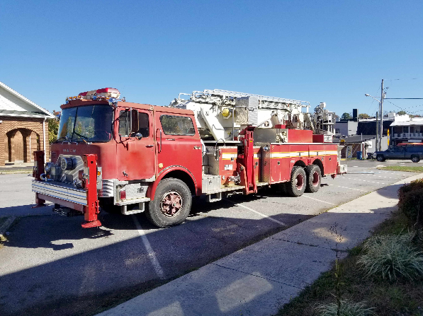 1973 Summit Mack 75' Aerialscope | Used Truck Details