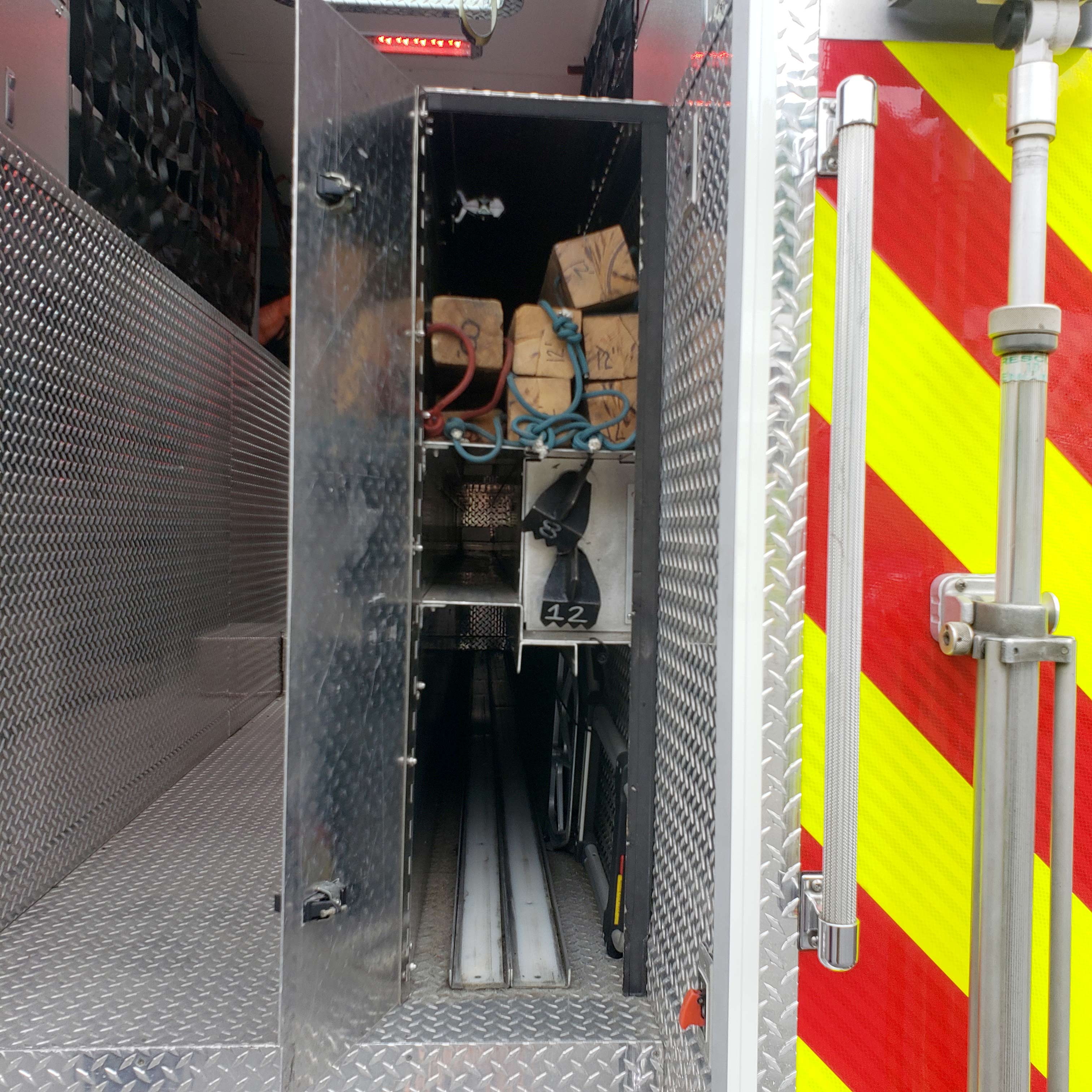 2009 KME Predator Walk-In Rescue | Used Truck Details